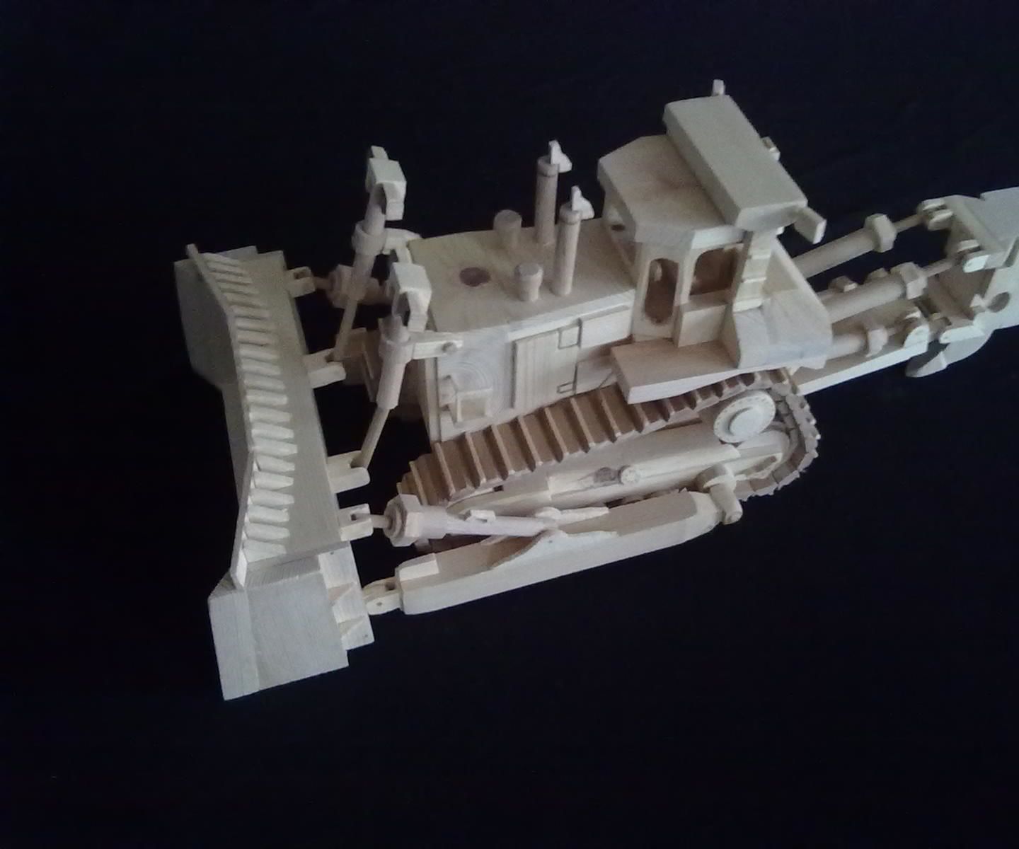 Caterpillar D11 T : 4 Steps (with Pictures) - Instructables