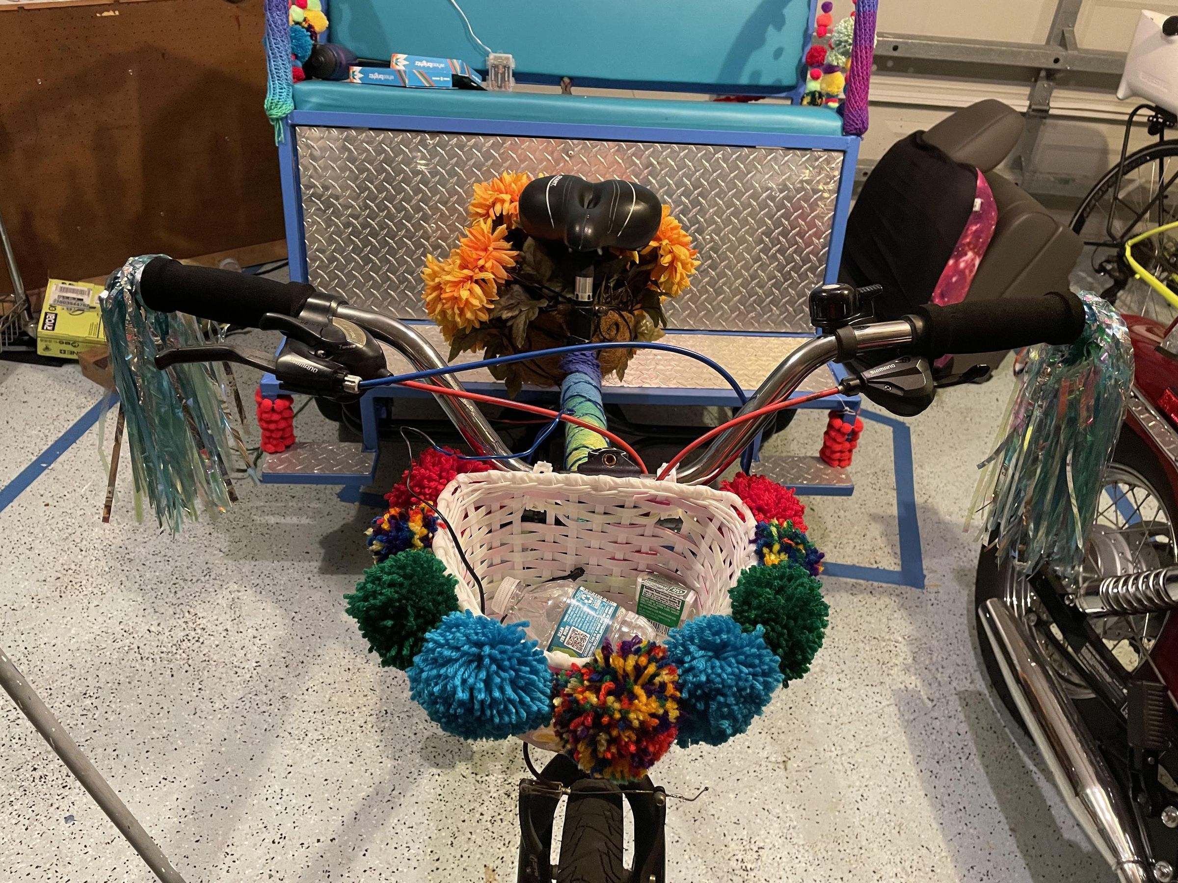 Yarn Bombed Pedicab/bike : 7 Steps (with Pictures) - Instructables