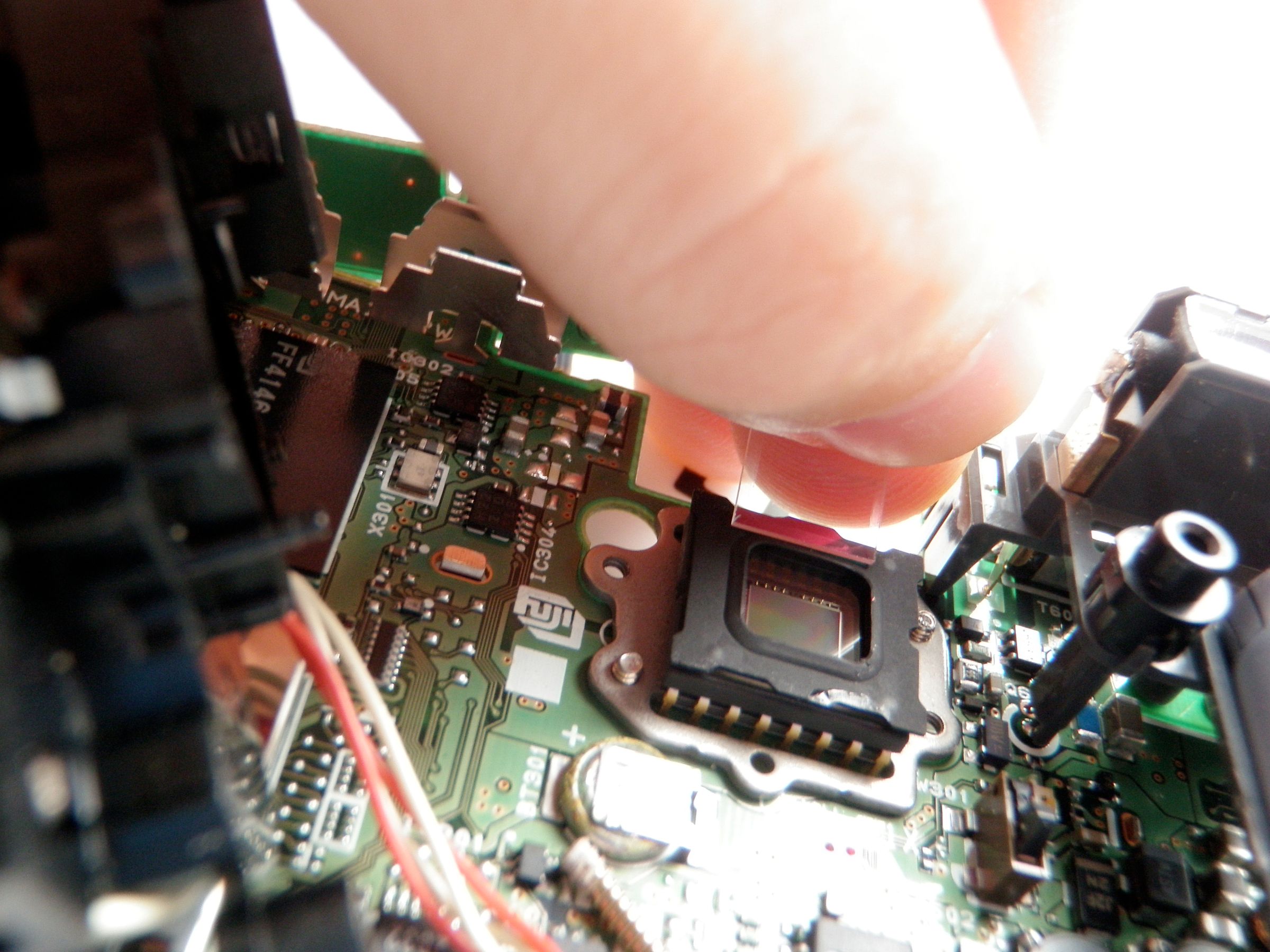 Floppy Disk IR Camera Hack : 8 Steps (with Pictures) - Instructables