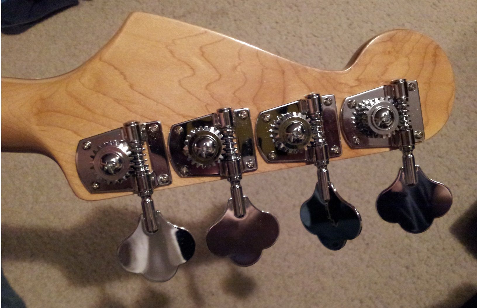 Refinishing / Rebuilding a Bass Guitar : 7 Steps - Instructables