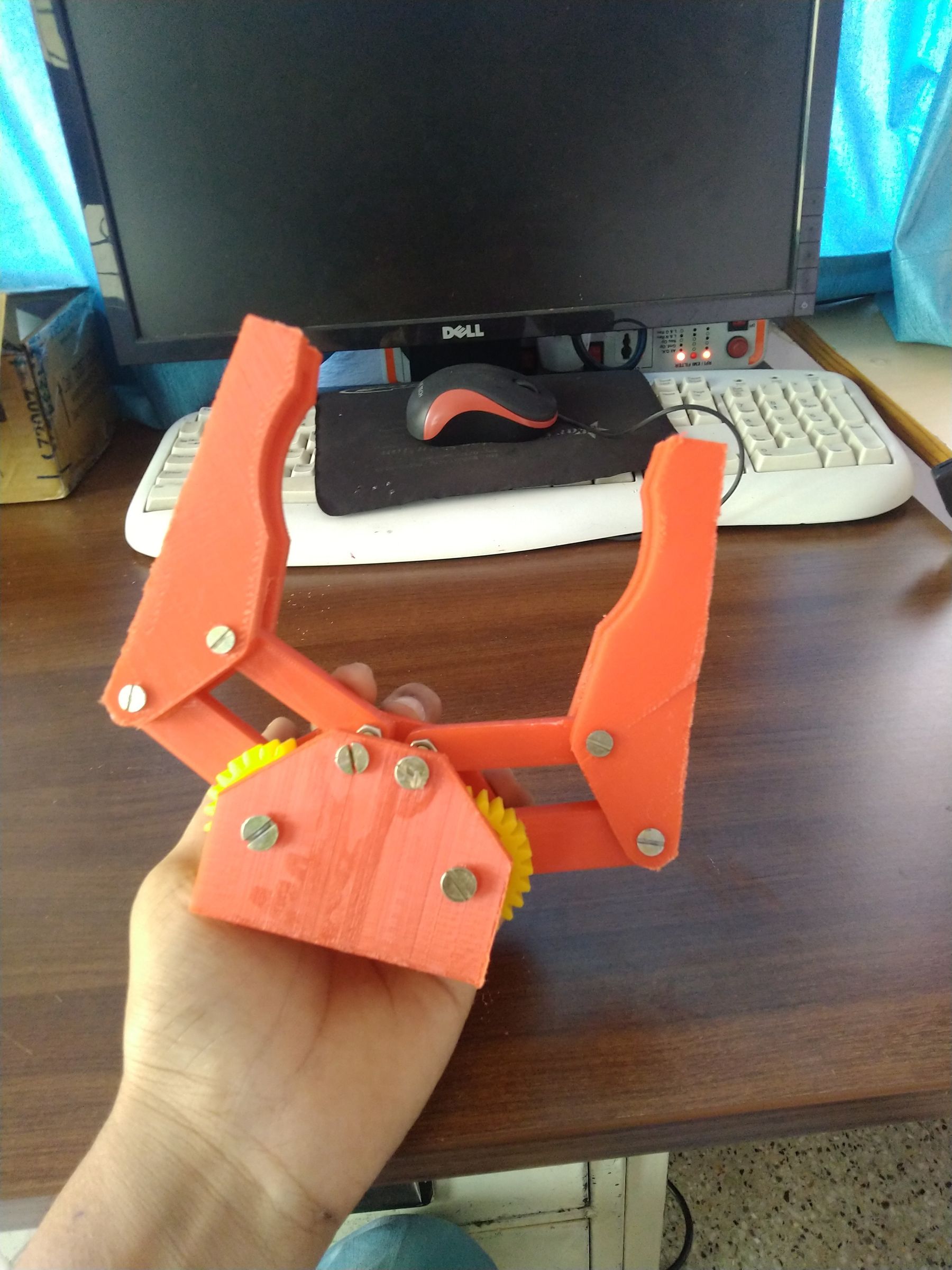 Moslty 3D-printed Robotic Arm That Mimics Puppet Controller : 11 Steps ...