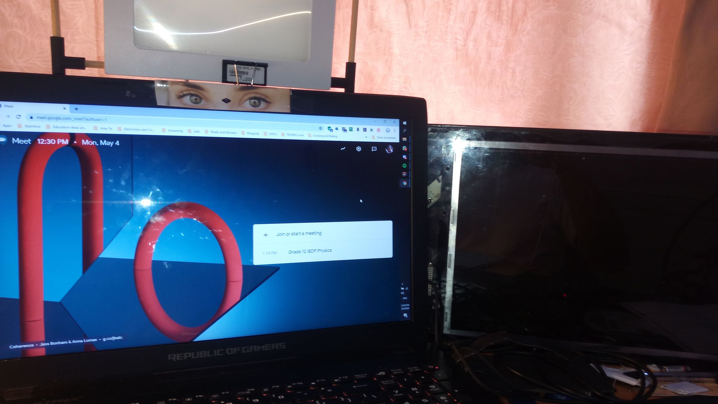Virtual Classroom: Lights, Green Screen, and Virtual Board : 4 Steps ...