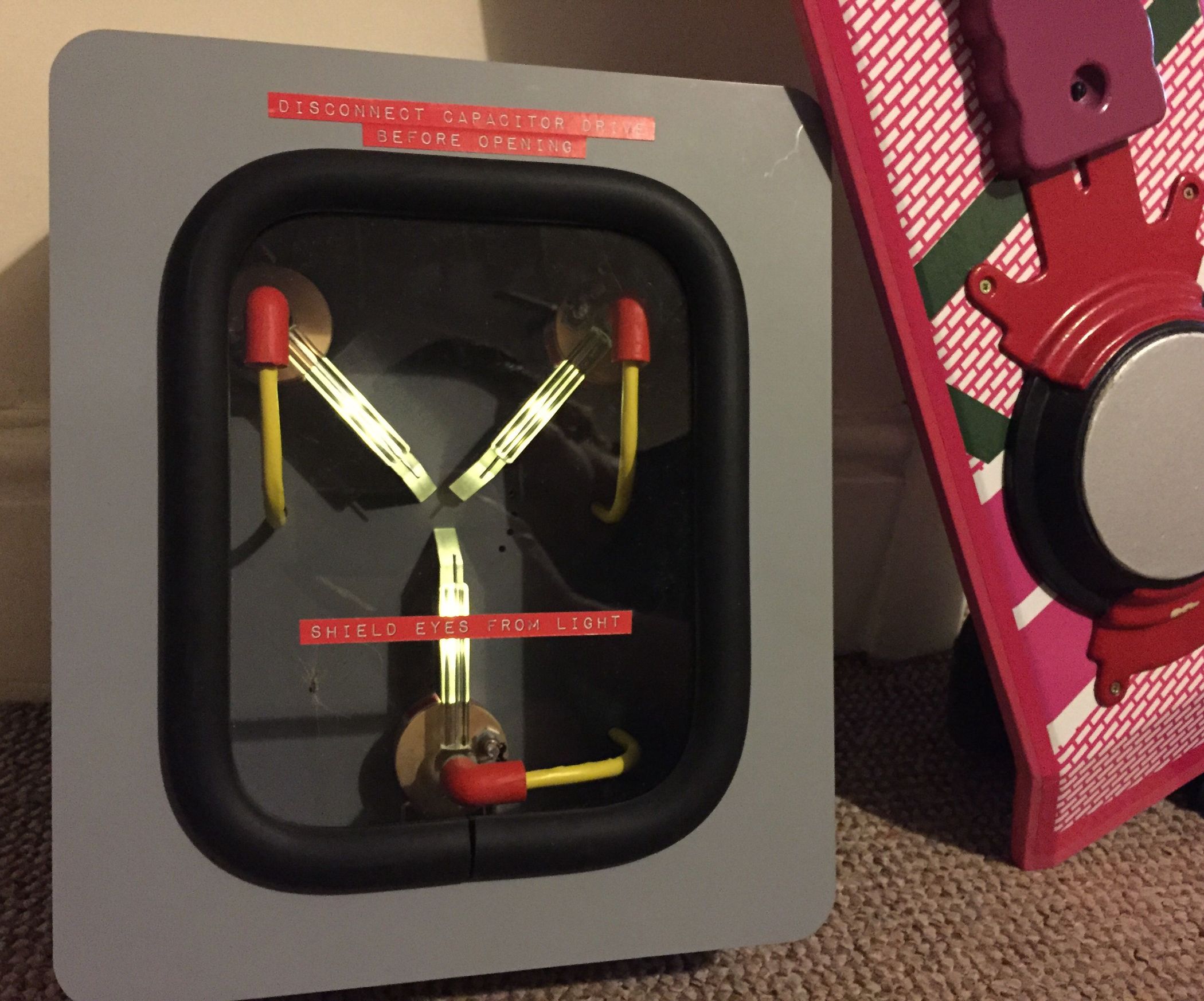 How to Make a Flux Capacitor From Back to the Future. : 12 Steps (with ...