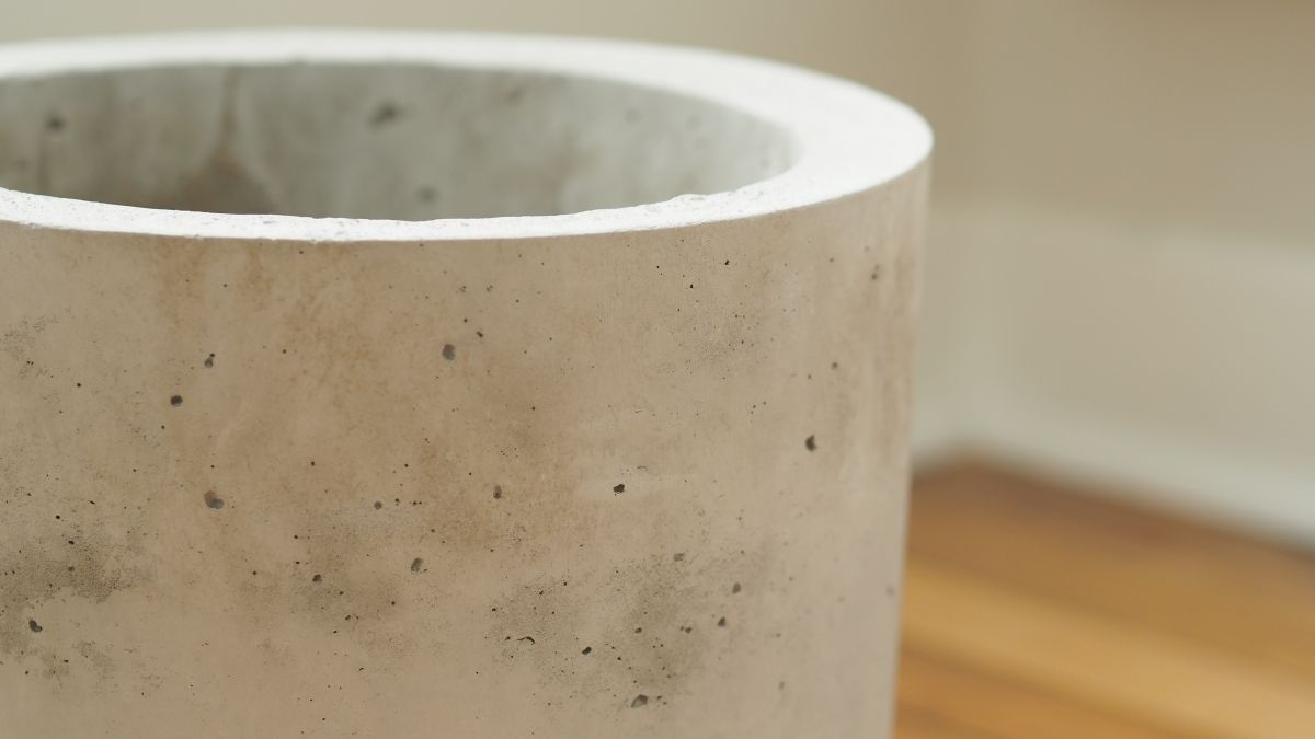 Large Concrete Planter : 9 Steps (with Pictures) - Instructables