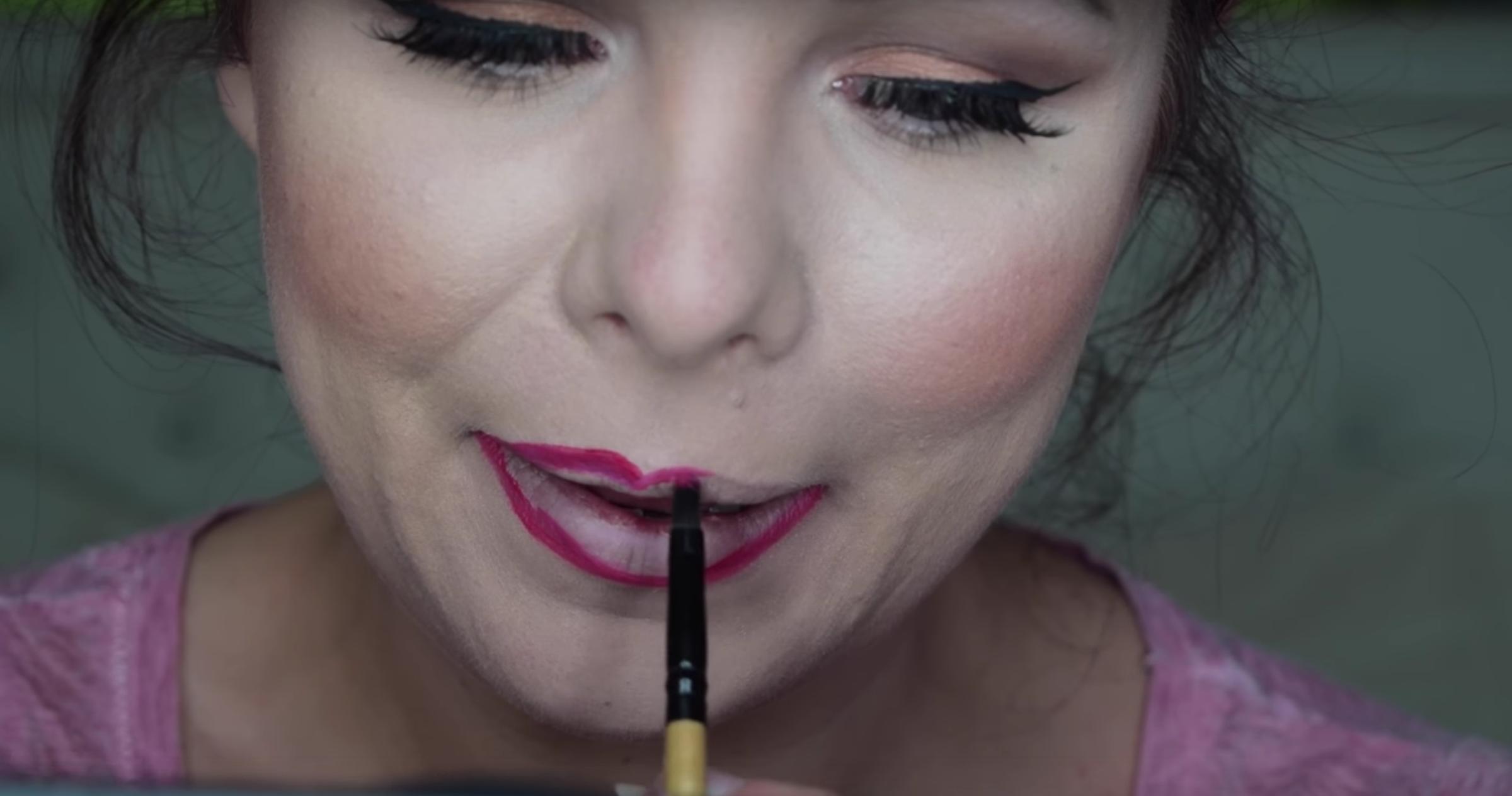How to Apply Your Liquid Lipstick : 3 Steps - Instructables