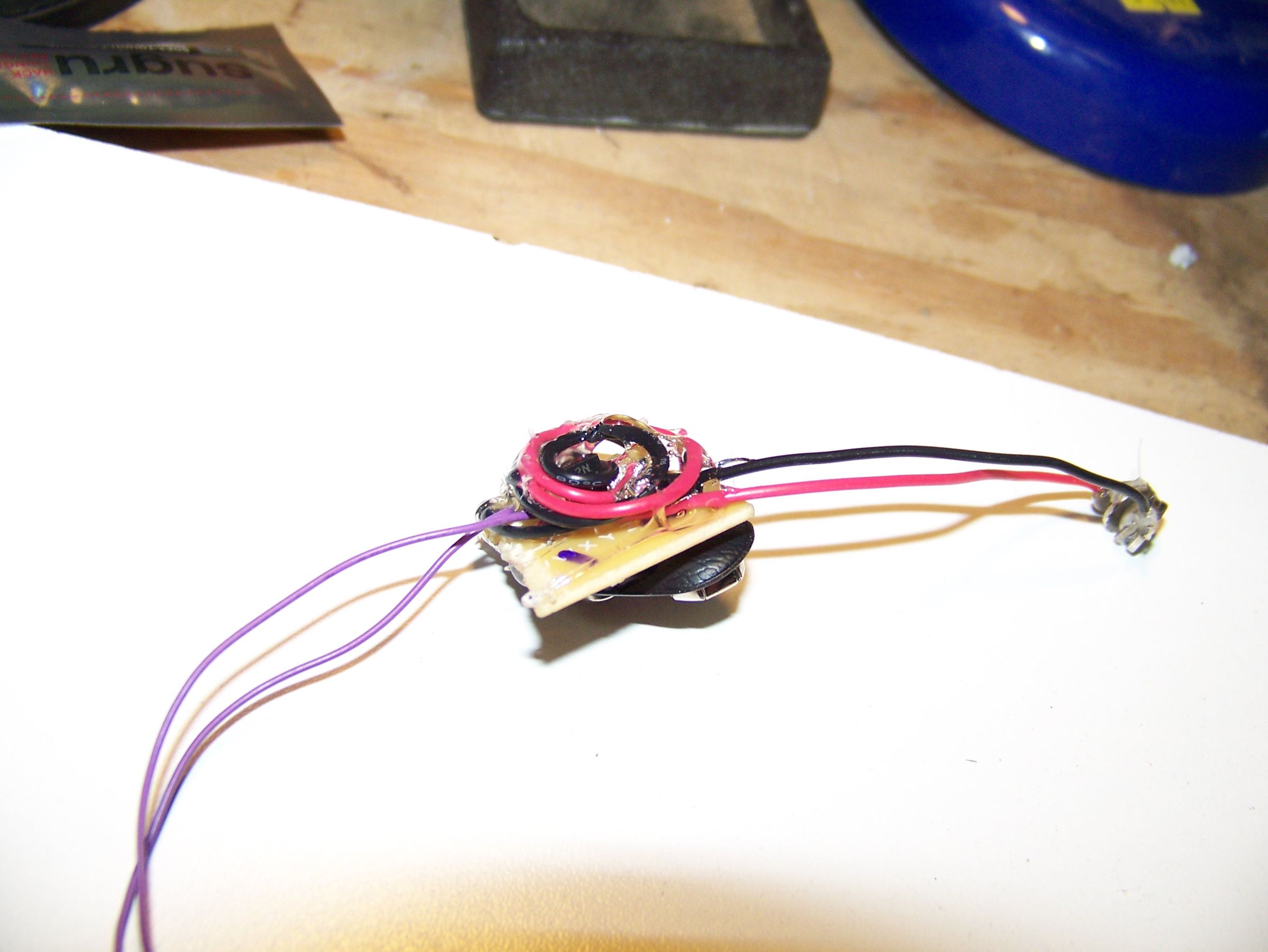 Magnetic Locker Lights! : 9 Steps (with Pictures) - Instructables