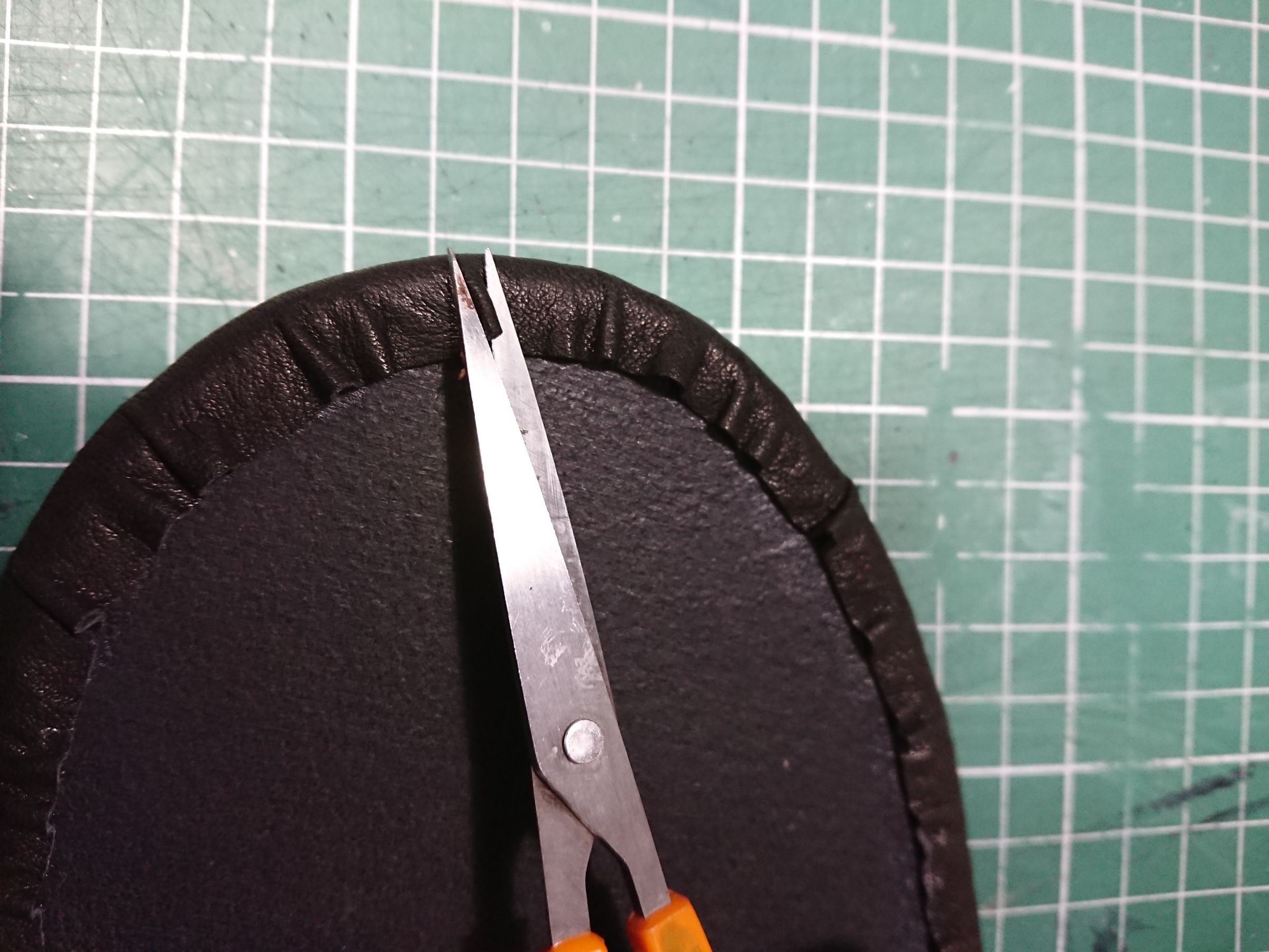 Making Leather Slippers : 9 Steps (with Pictures) - Instructables