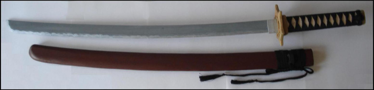 How to Make a Prop(wood) Katana, and Sheath : 5 Steps - Instructables
