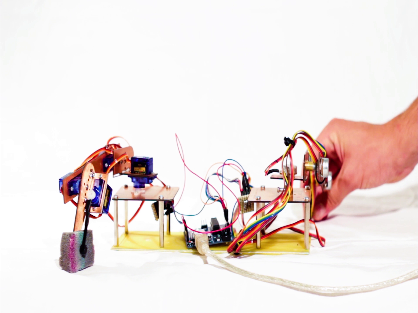 Braccio Robotico Con Arduino - Instructables