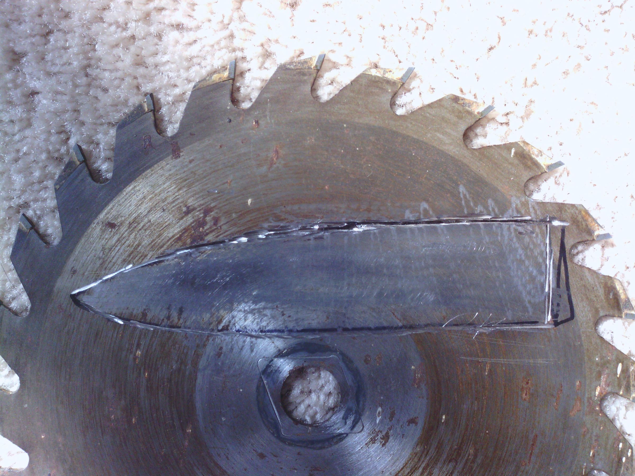 How to Make a Survival Knife From a Sawblade : 6 Steps - Instructables