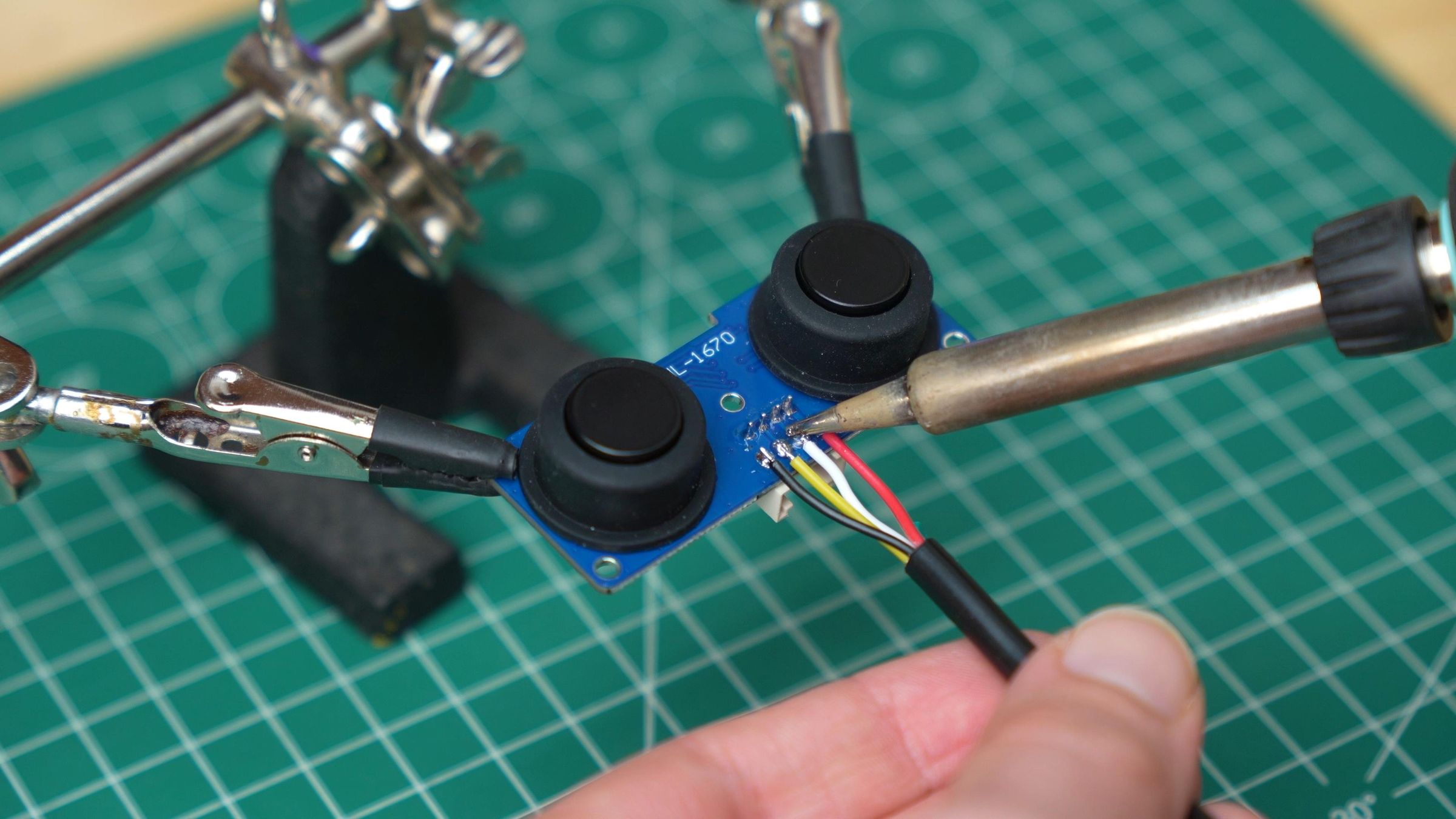 ESP32 Irrigation System With Water Reservoir : 10 Steps (with Pictures ...