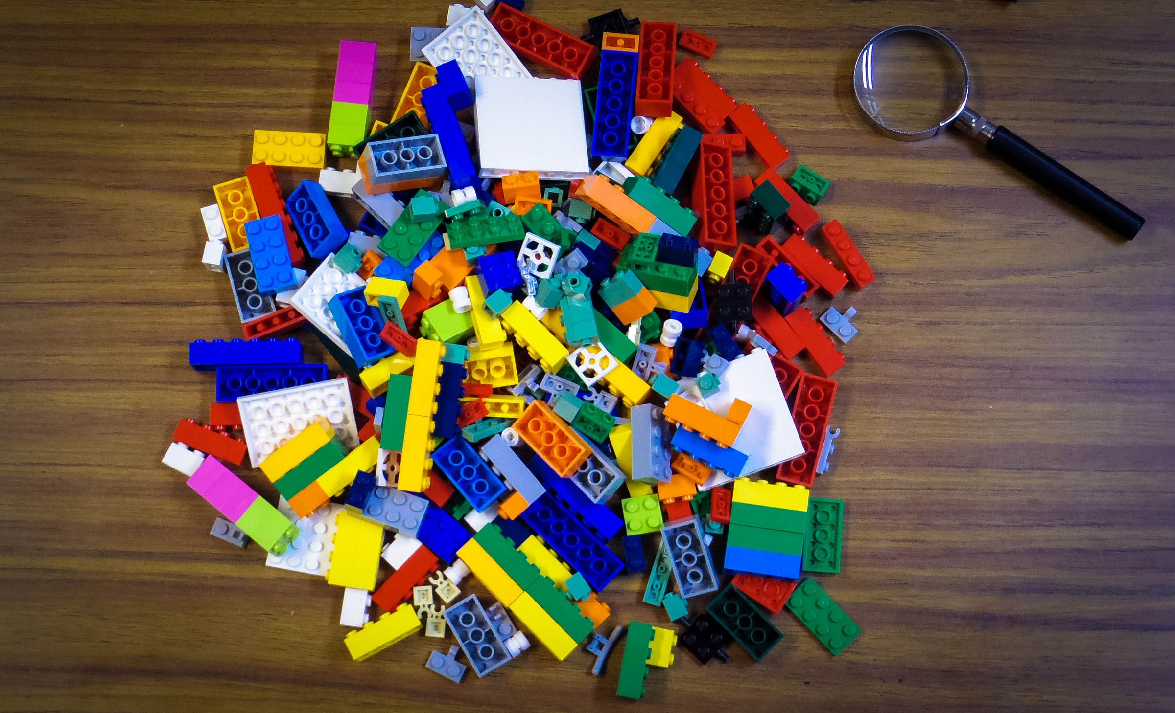 Microscope With LEGO Bricks : 8 Steps - Instructables