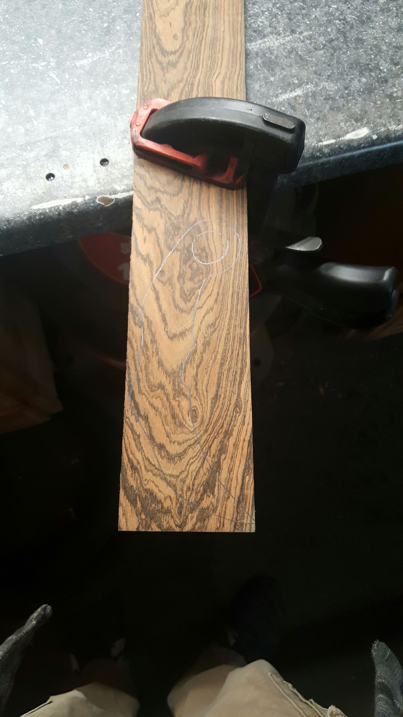 Training Karambit : 6 Steps (with Pictures) - Instructables