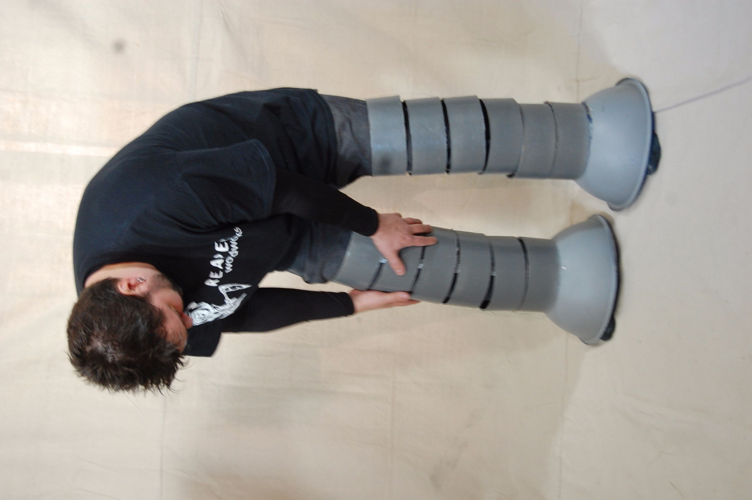Bender - Costume : 16 Steps (with Pictures) - Instructables