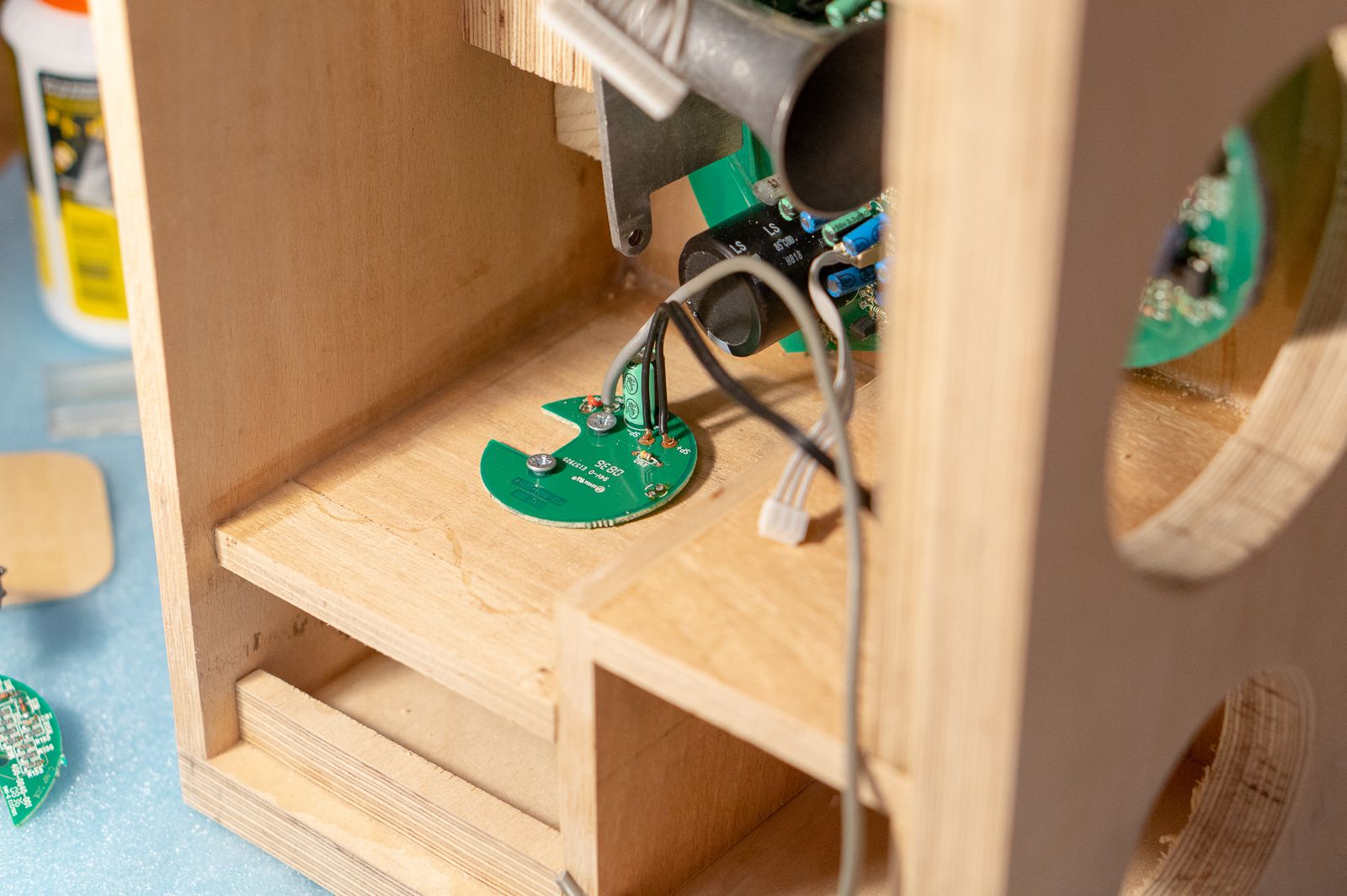 Speaker With Subwoofer From Broken Old Computer Speakers : 22 Steps ...