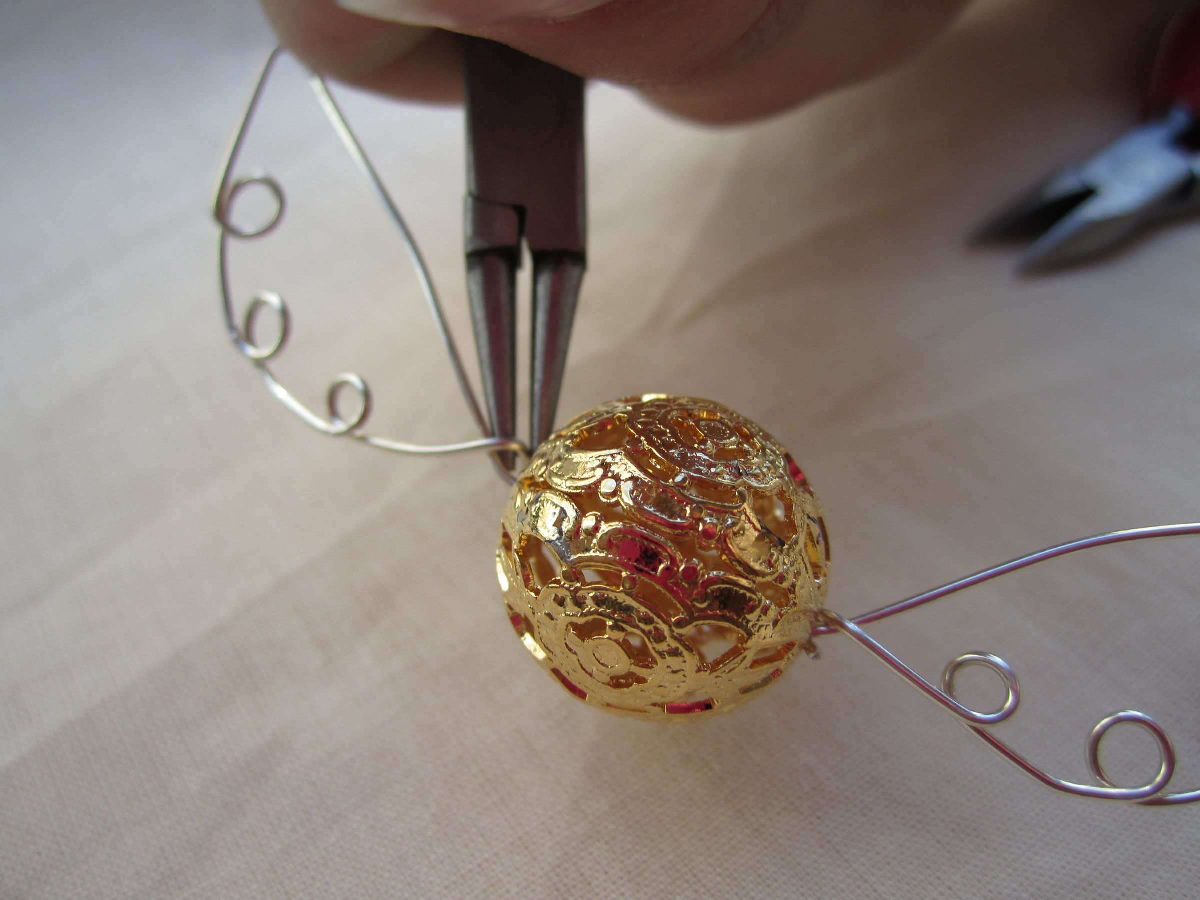 Make a Golden Snitch Necklace! : 9 Steps (with Pictures) - Instructables