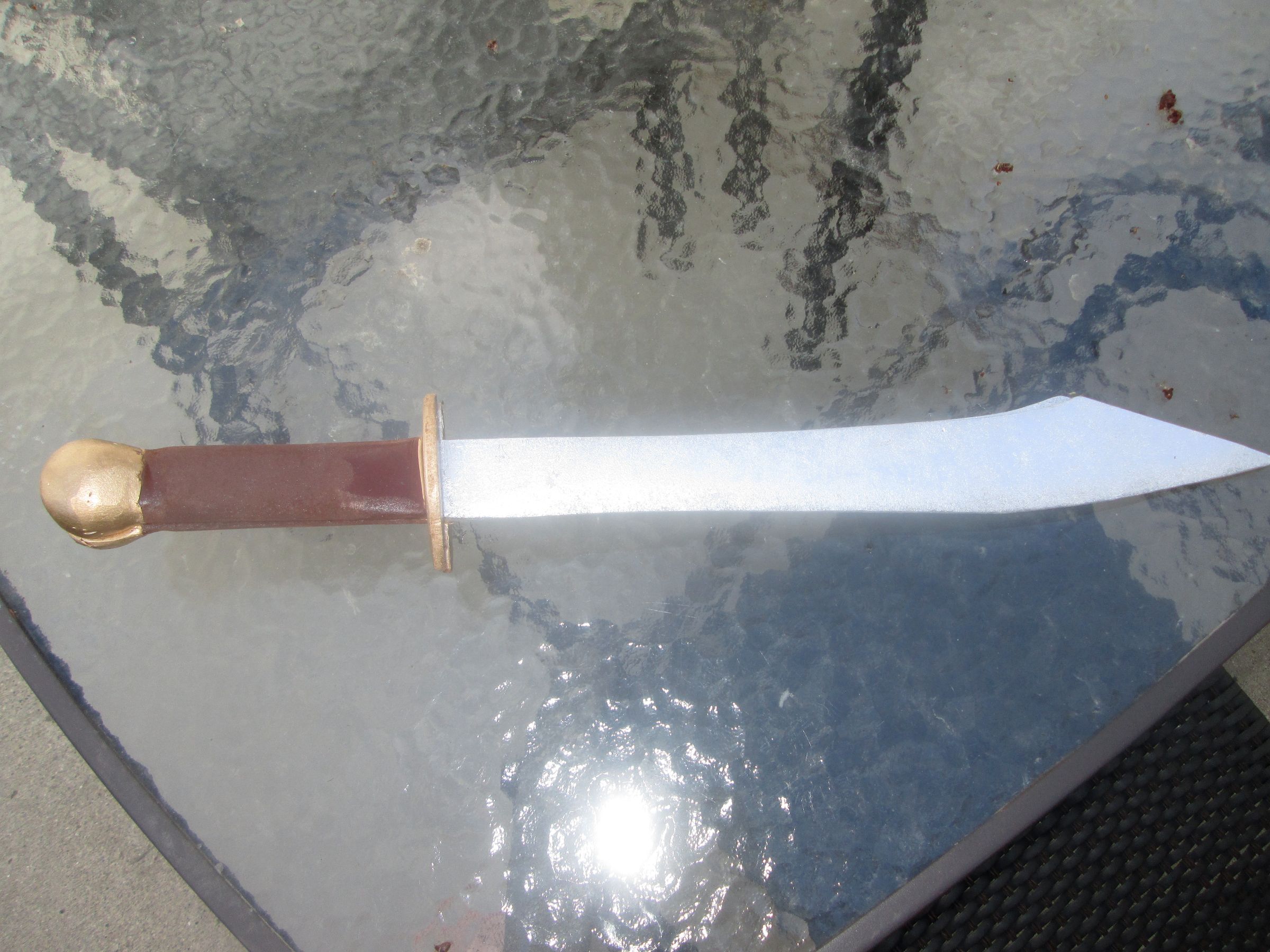 DIY: ZUKO'S DUAL DAO SWORDS : 4 Steps - Instructables