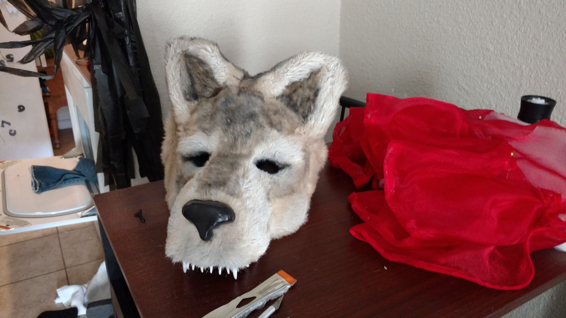 (How to Make a Fairy Tale Worthy) Big Bad Wolf Costume : 14 Steps (with ...