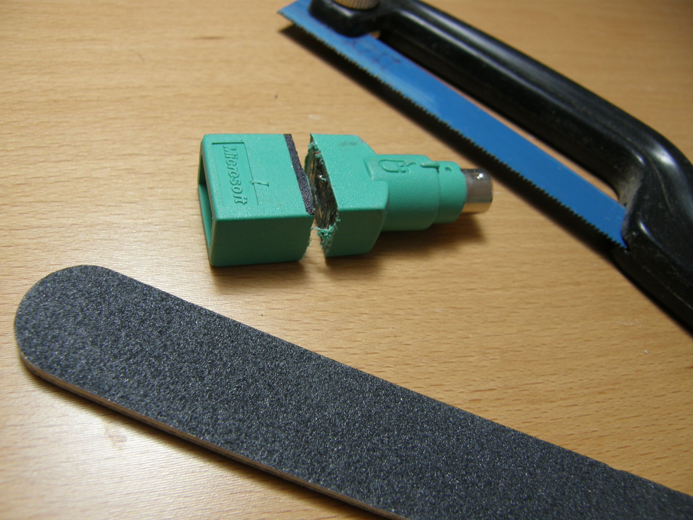 USB Replacement Cap : 3 Steps - Instructables