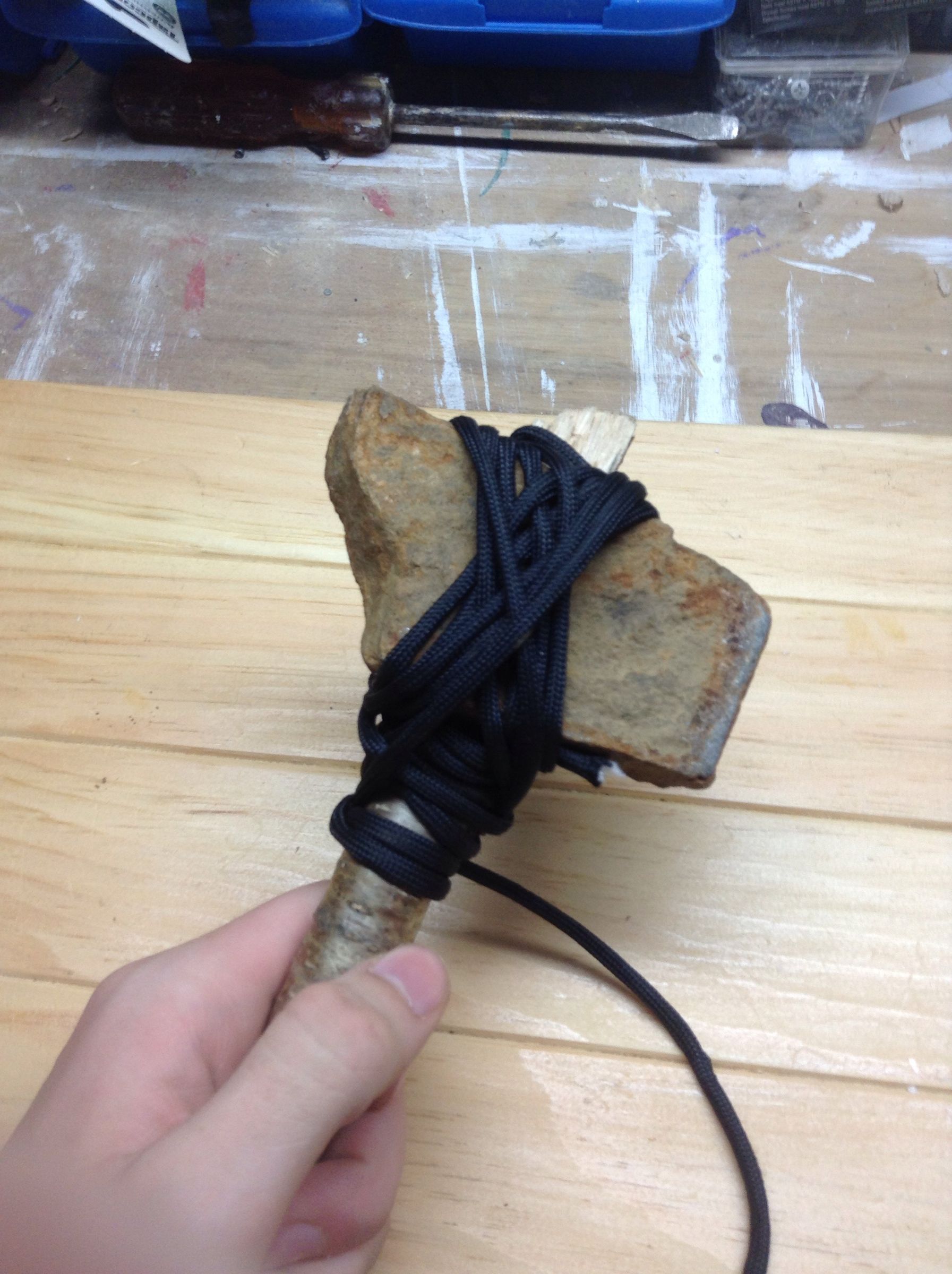 How to Make a Bushcraft (stone) Axe. : 7 Steps - Instructables