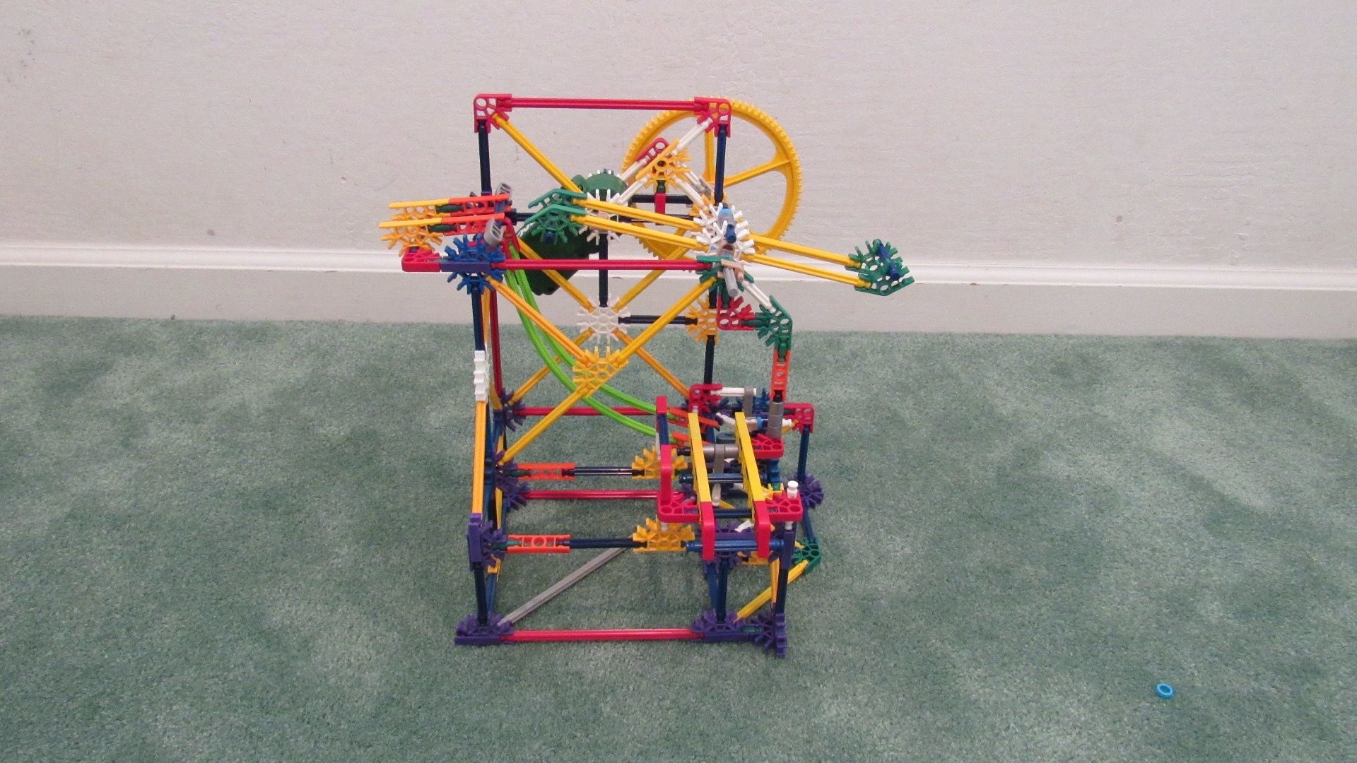 Spinning Push Lift: a K'nex Ball Machine Lift : 9 Steps (with Pictures ...