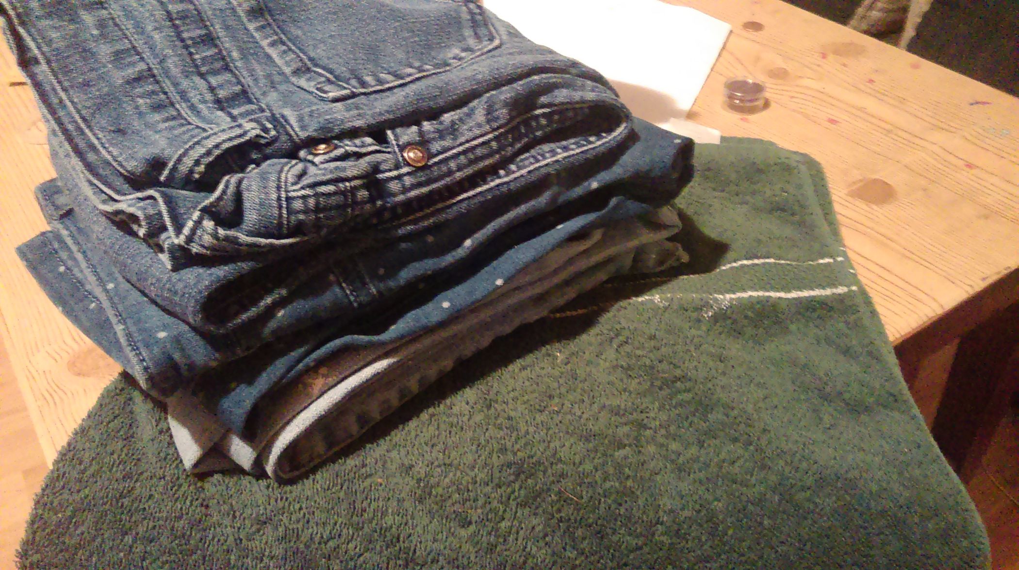 How I Fold My Laundry : 4 Steps - Instructables