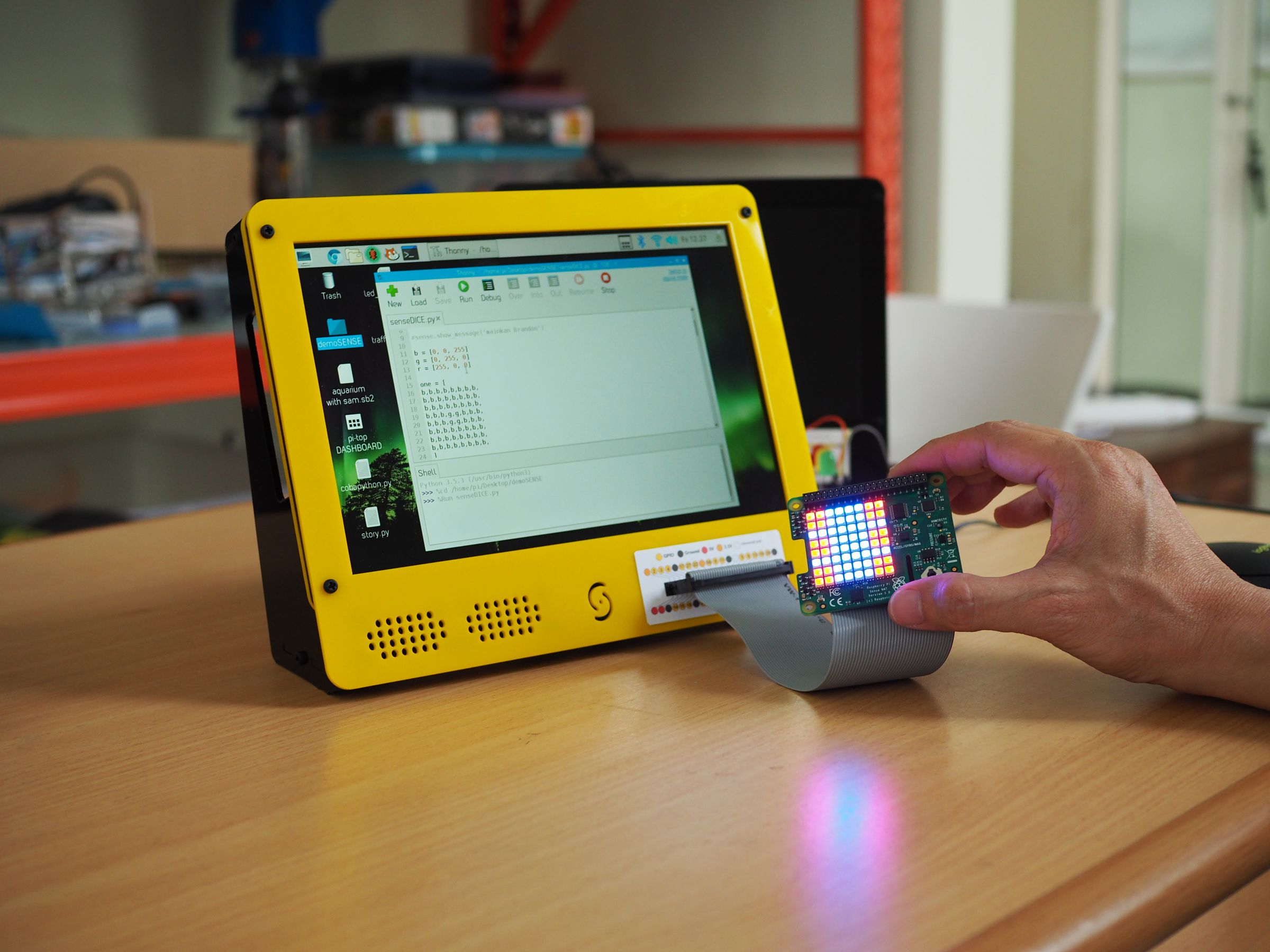 Samytronix Pi: DIY Raspberry Pi Desktop Computer (with Accessible GPIO ...