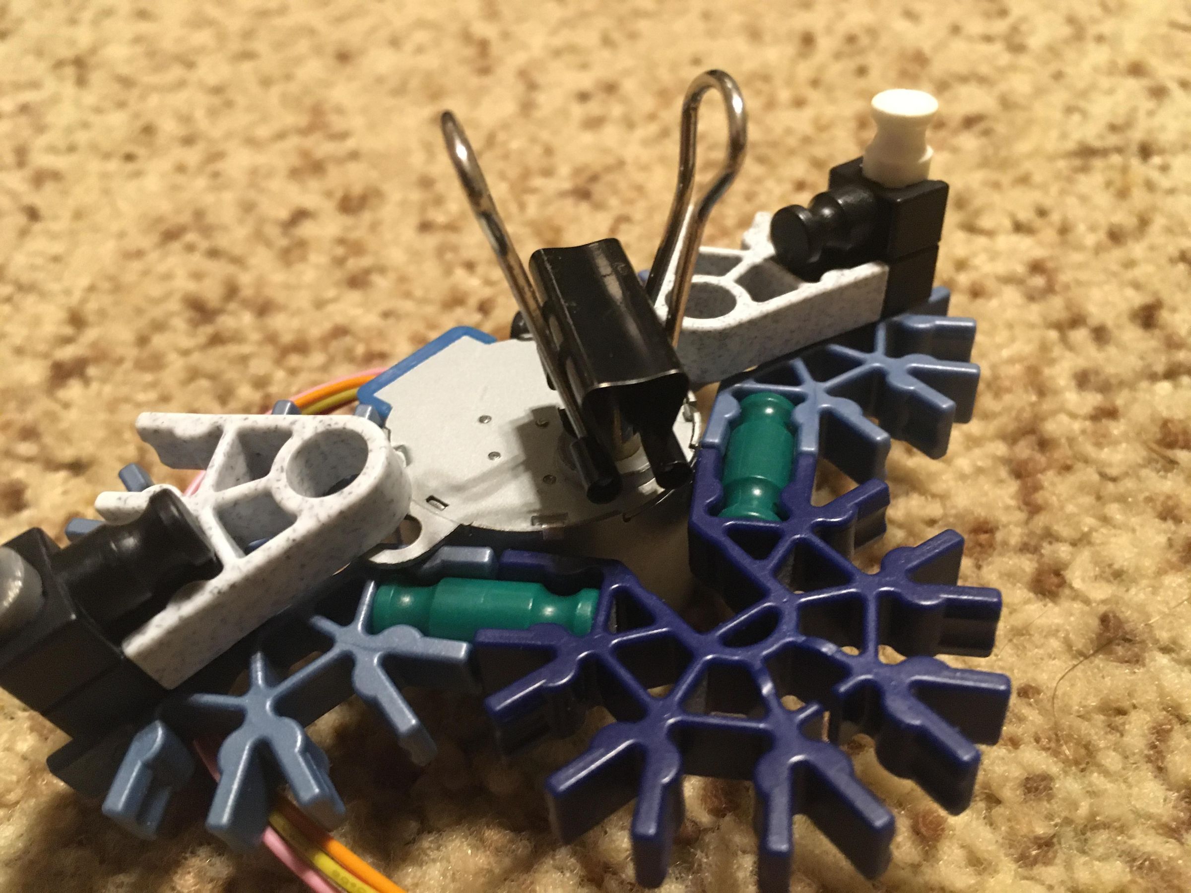 K'nex Robotics: a Few Ways to Add Circuits to a K'nex Project : 9 Steps ...