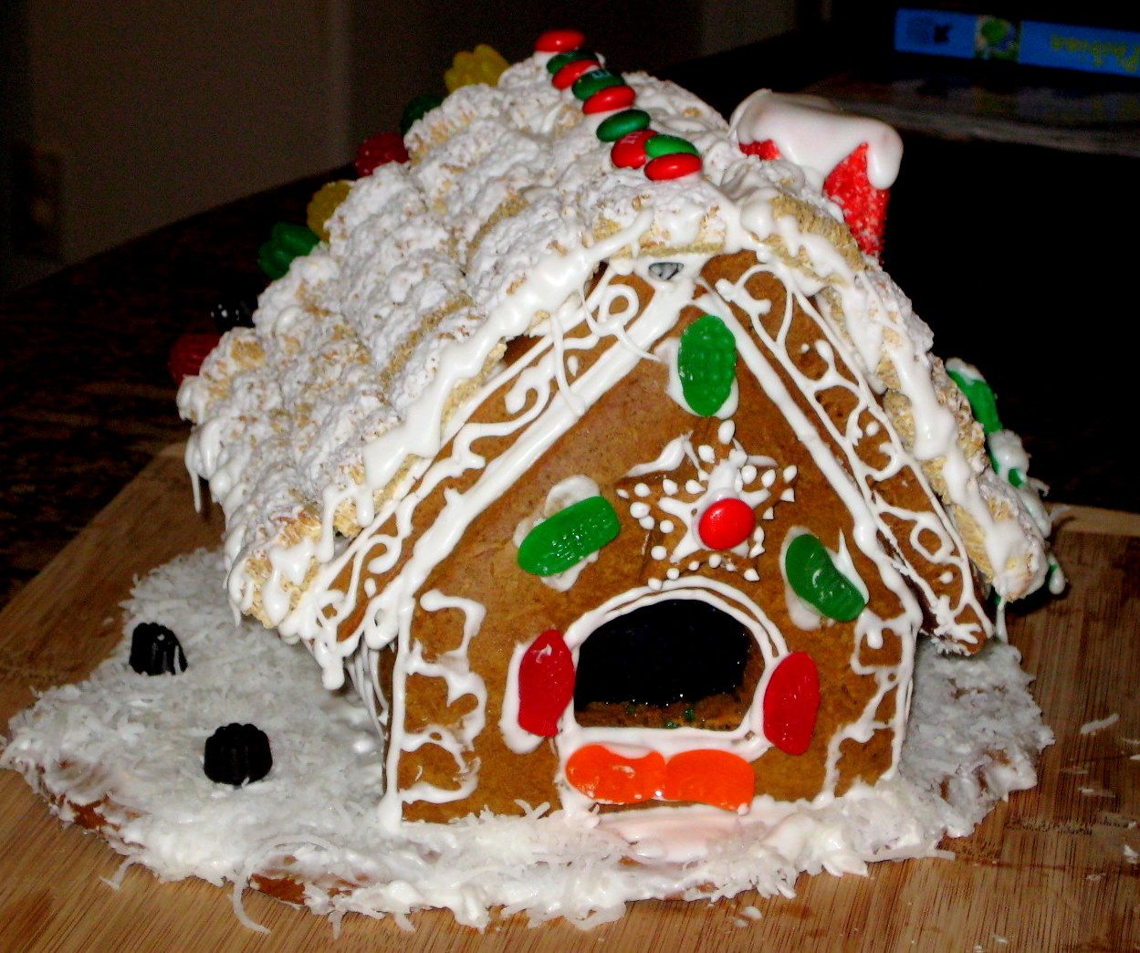 Little Gingerbread Cottage - Instructables