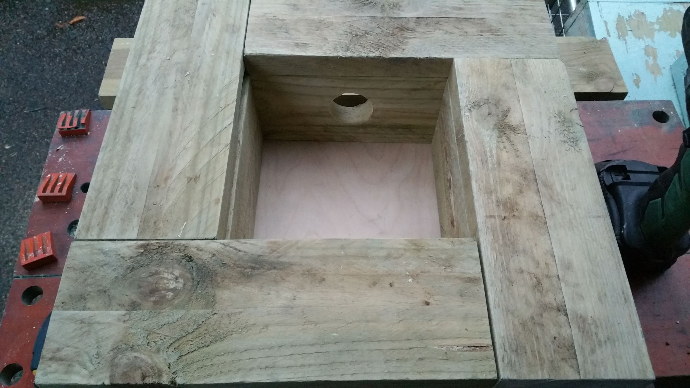 Upcycled Picture Frame Planter : 7 Steps (with Pictures) - Instructables