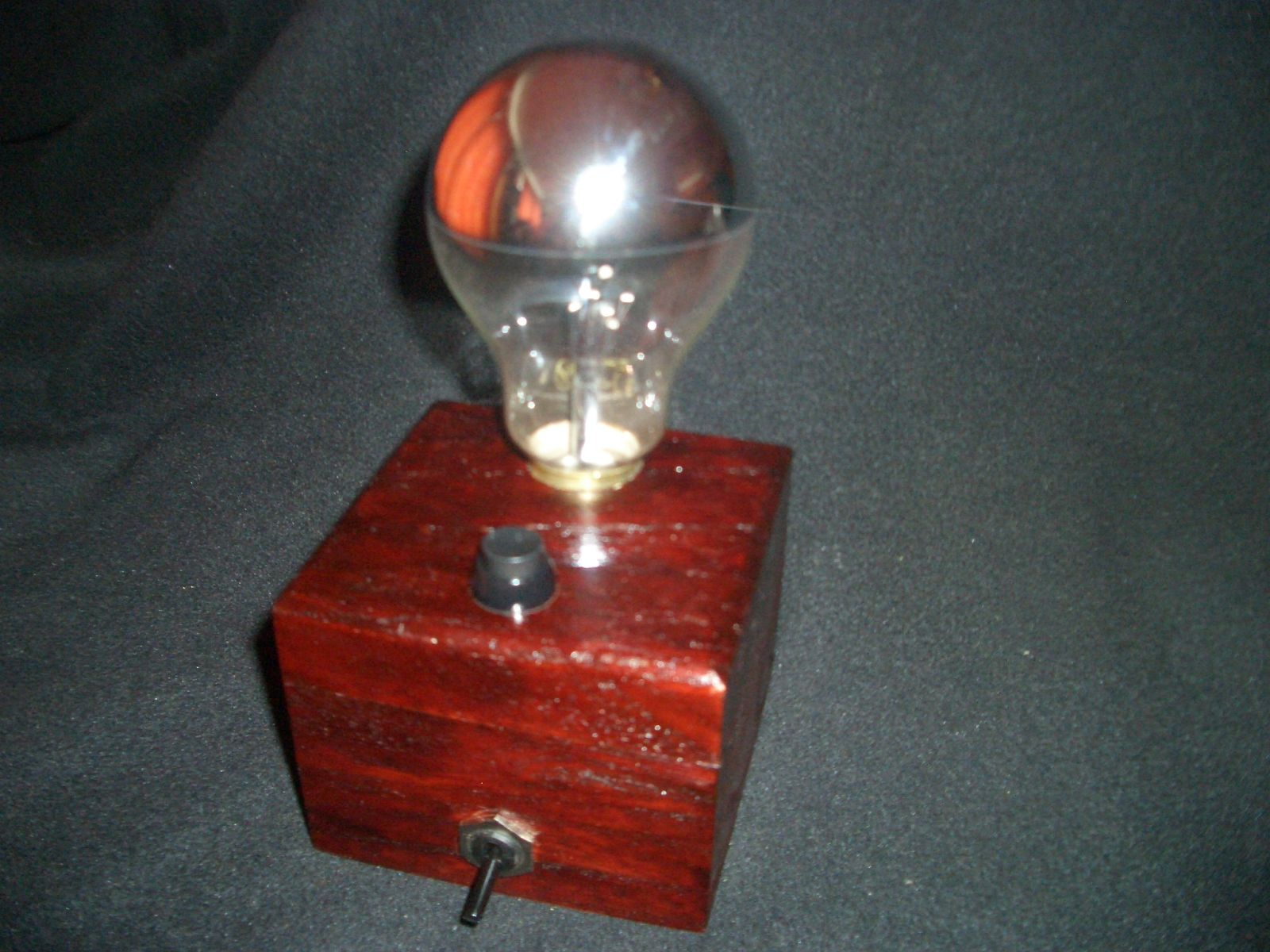 The Magic Bulb : 5 Steps (with Pictures) - Instructables