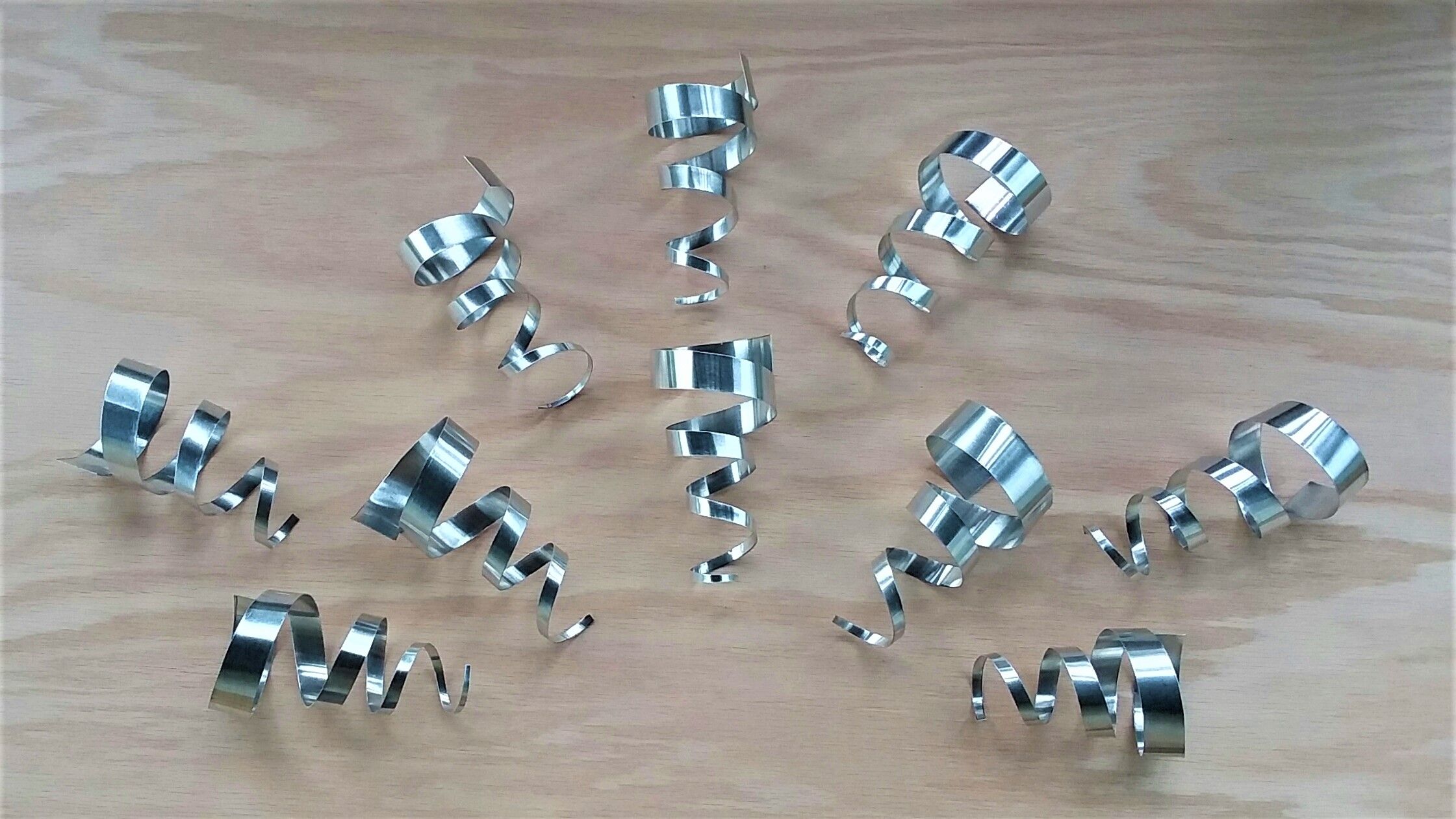 Sheet Metal Spiral Streamers : 11 Steps (with Pictures) - Instructables