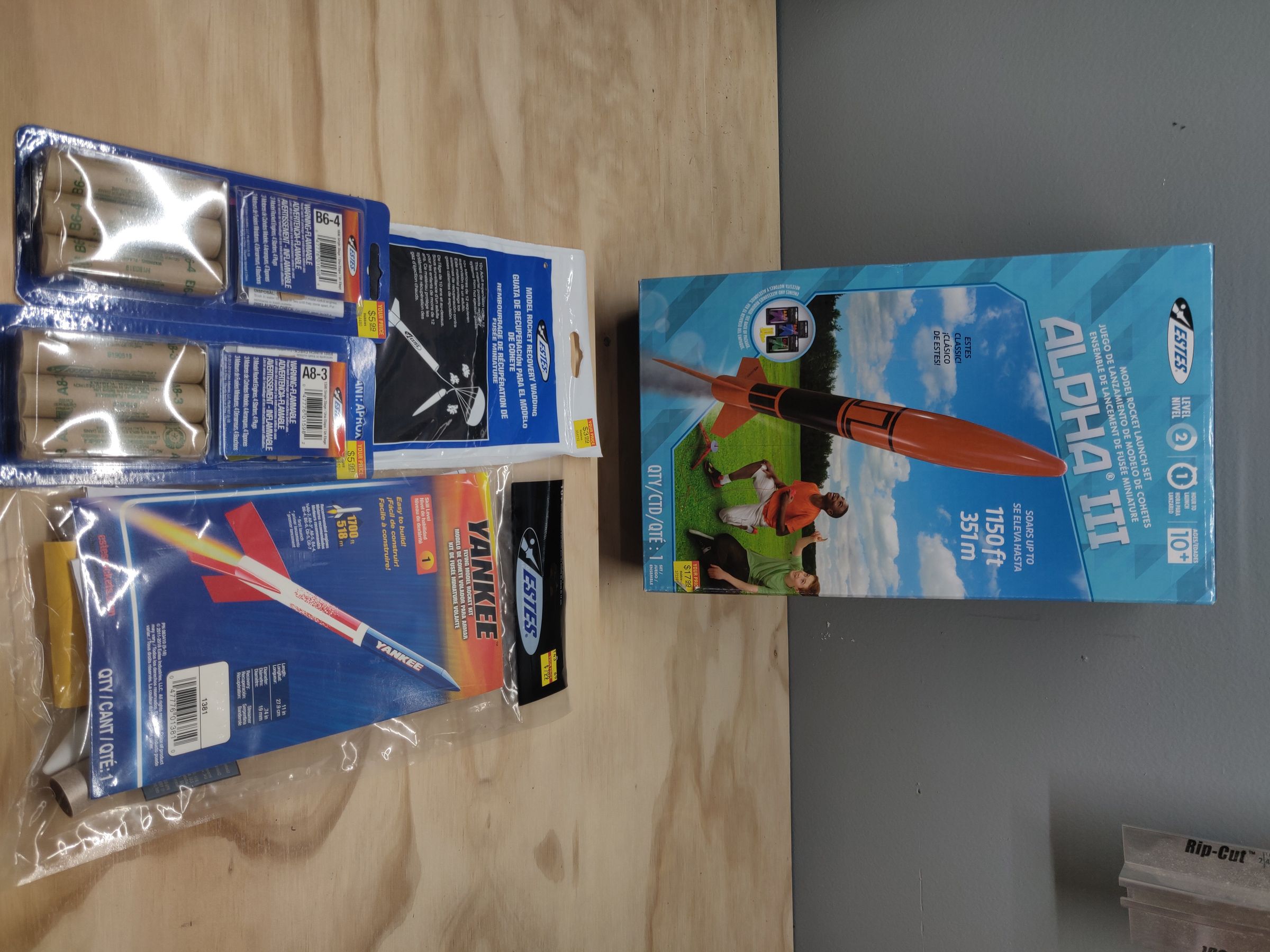 Building and Launching Your First Model Rocket : 5 Steps - Instructables