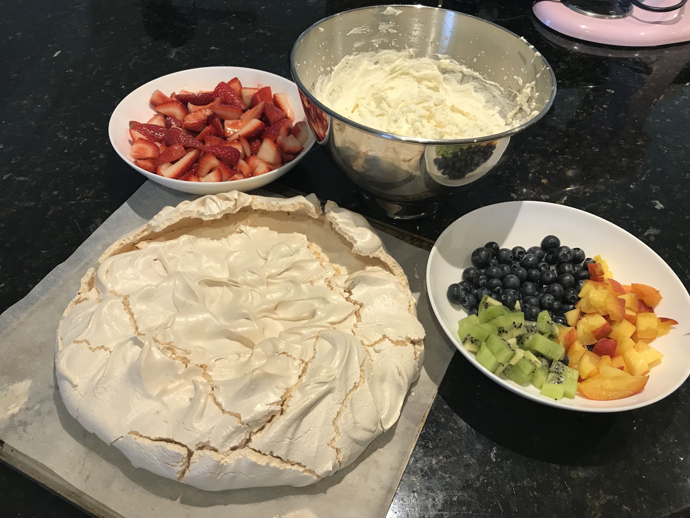 Pavlova : 7 Steps (with Pictures) - Instructables