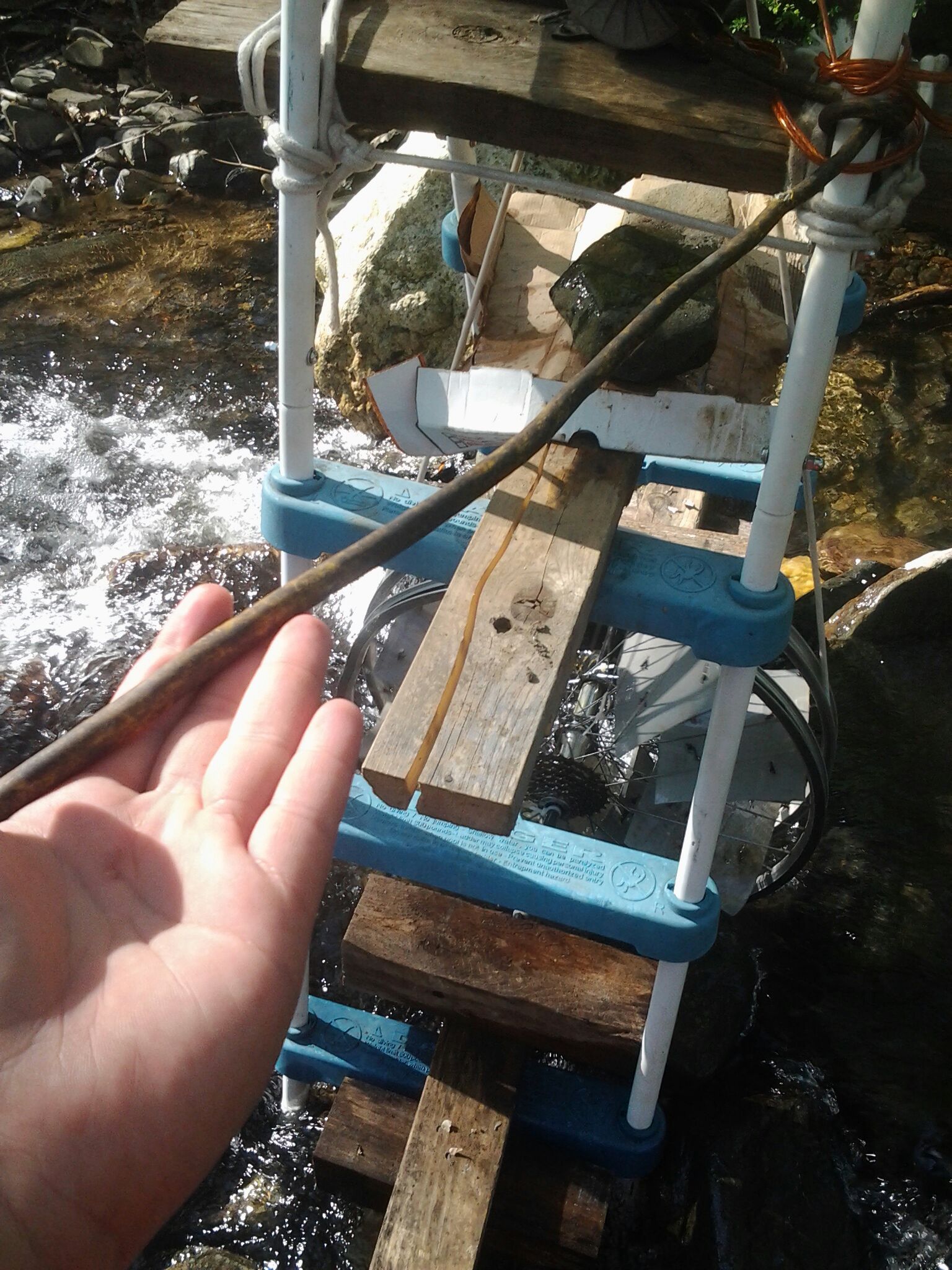 Free Homemade Water Wheel : 3 Steps - Instructables