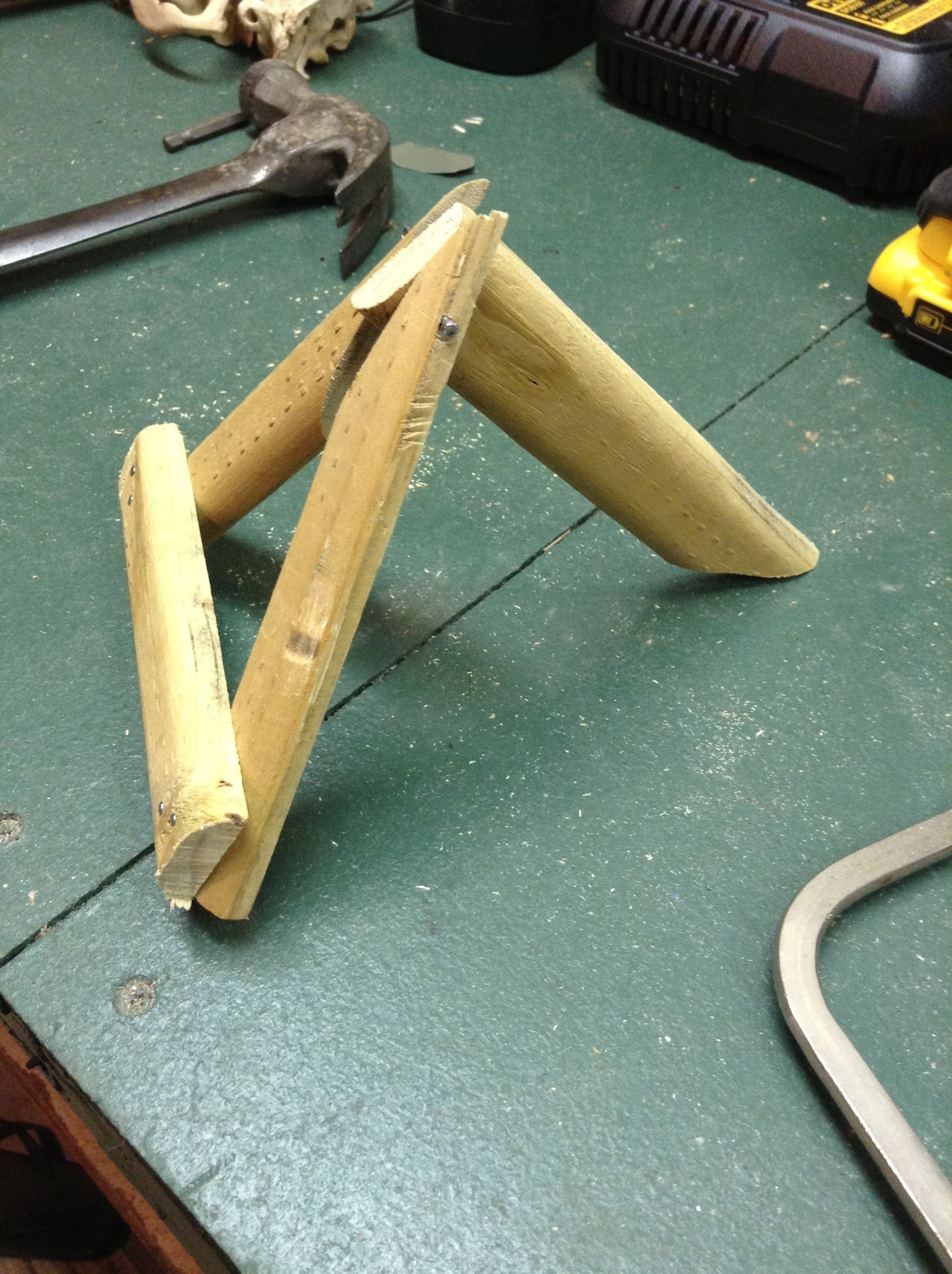 Wood IPod Stand : 10 Steps - Instructables