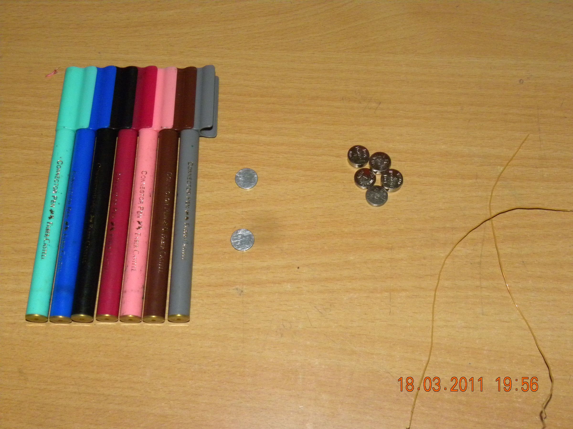 Cheap Button Cell Holder : 3 Steps - Instructables