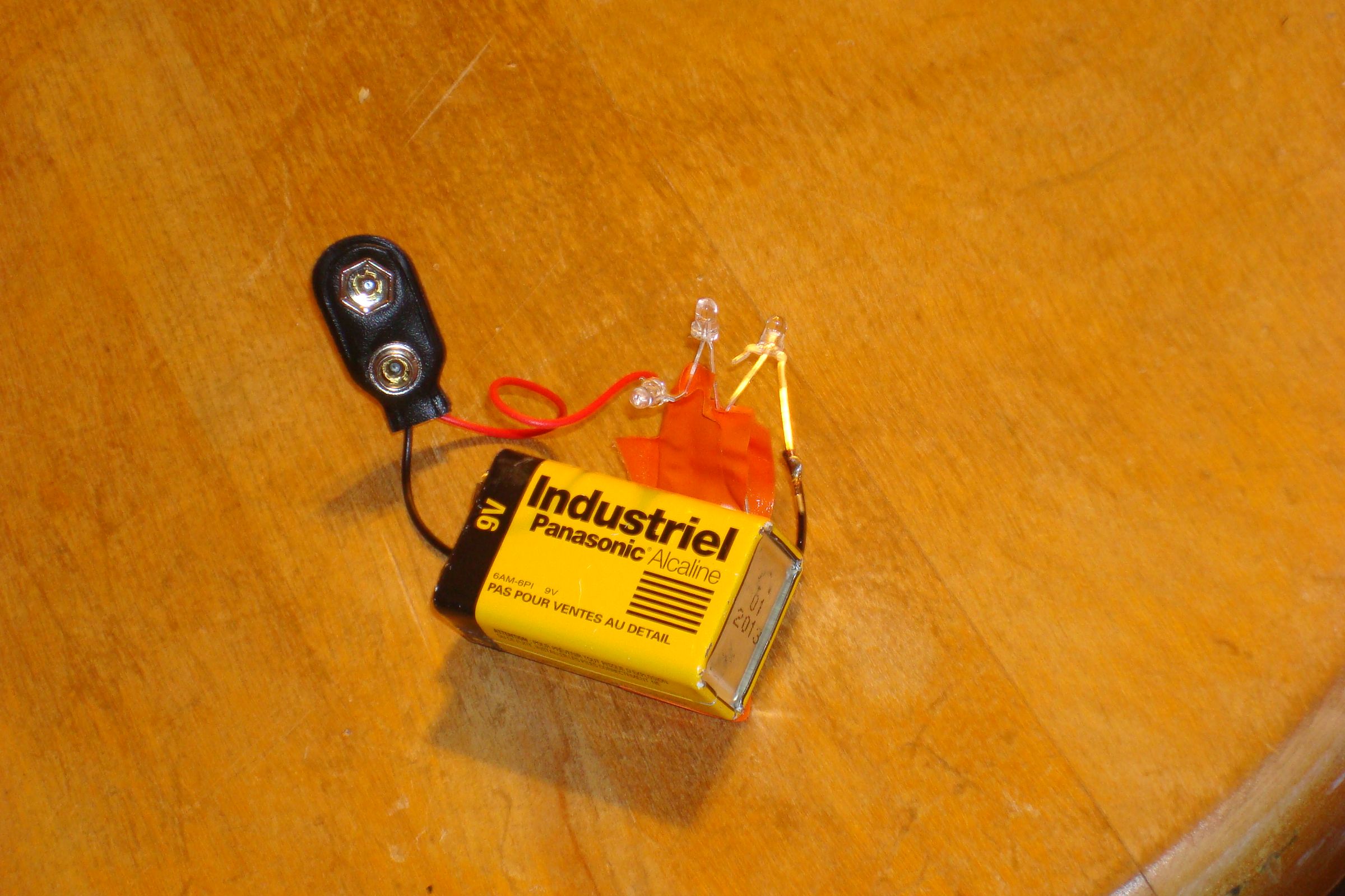 Super Easy Led Lamp : 4 Steps - Instructables