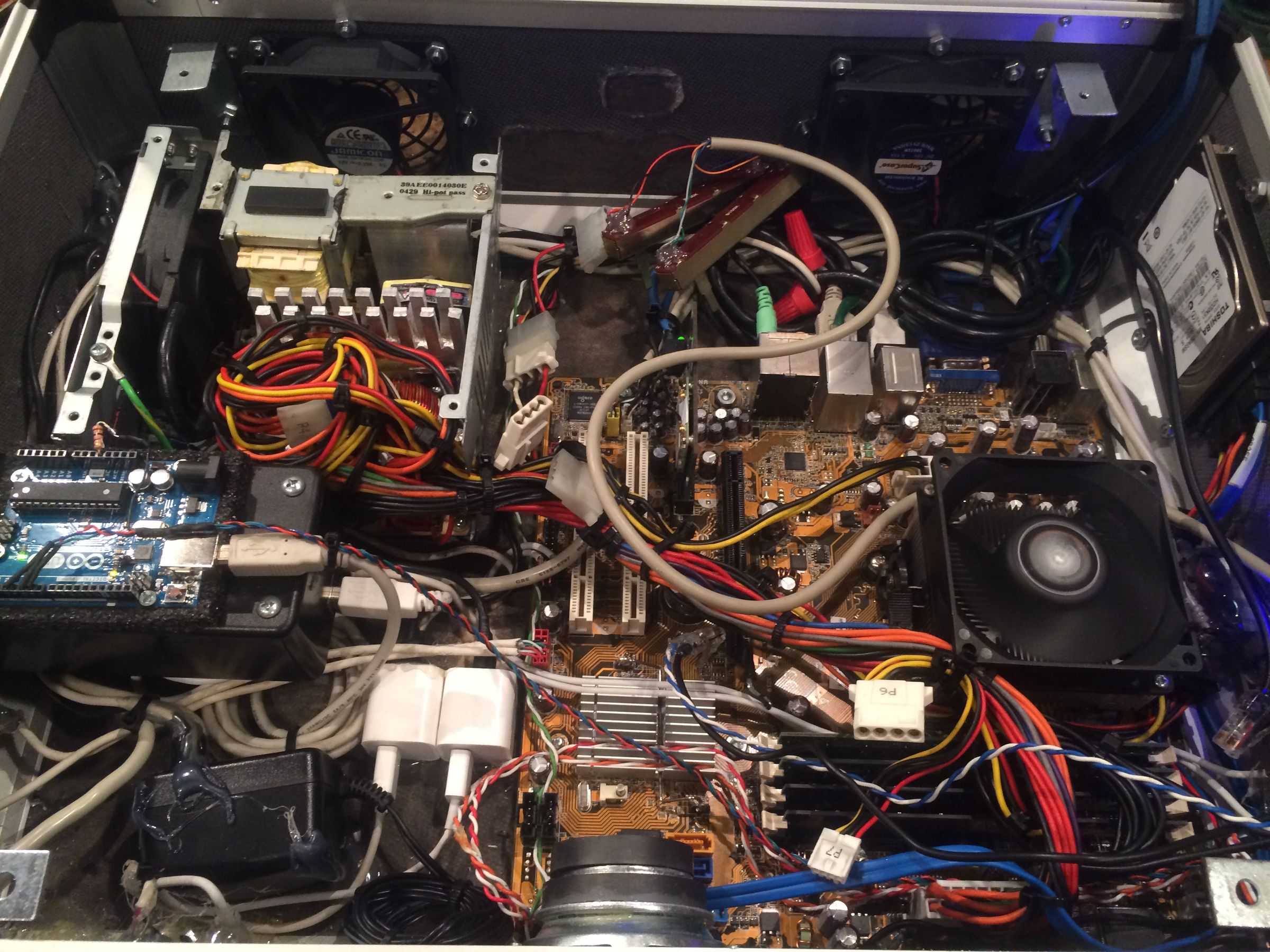 Briefcase PC : 7 Steps - Instructables