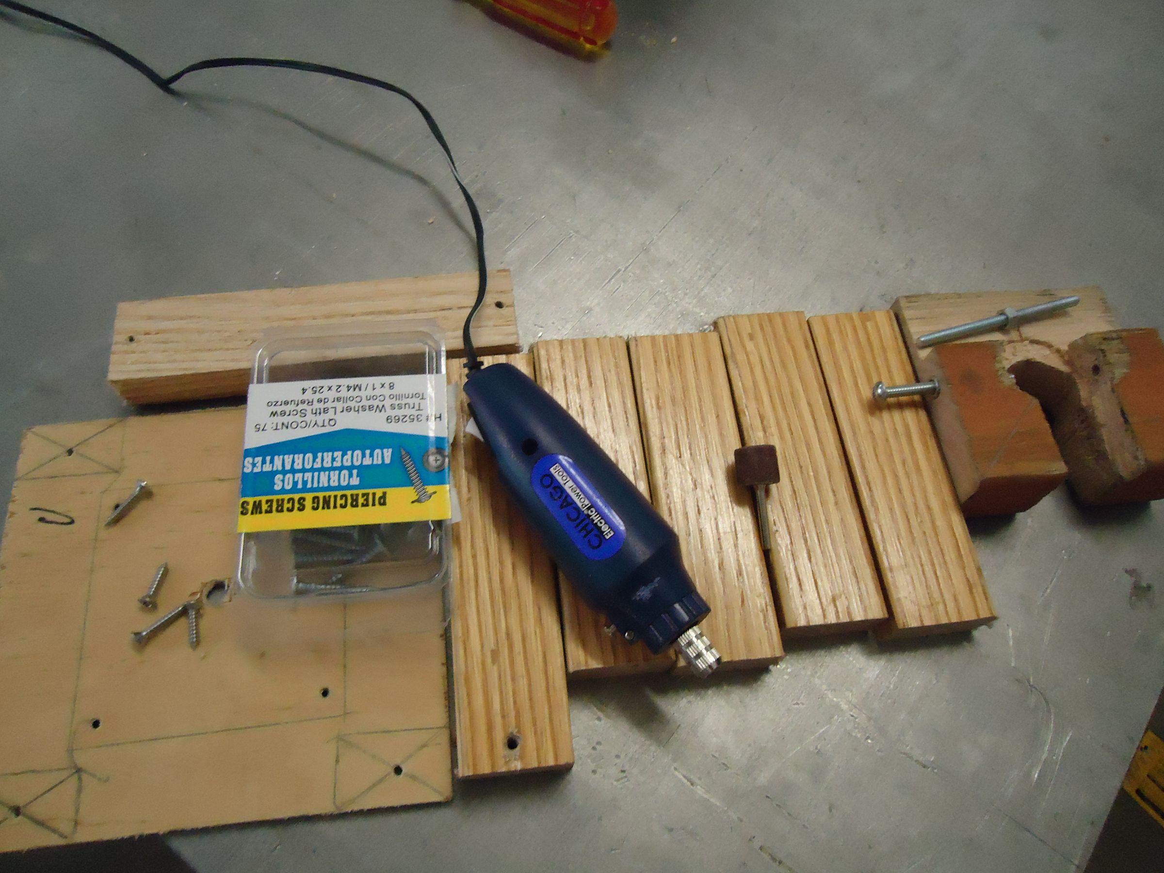 Rotery Tool Spindle Sander : 4 Steps - Instructables