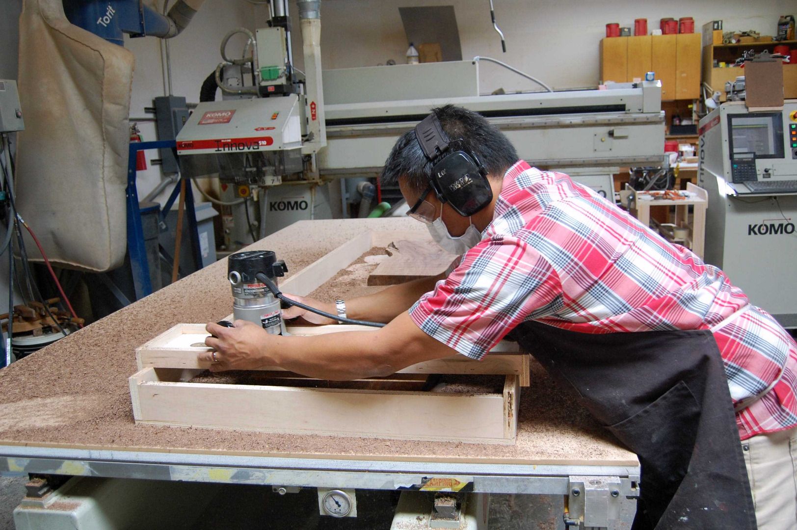 Plane Your Wood Slabs With a Planing Sled That You Build : 13 Steps ...