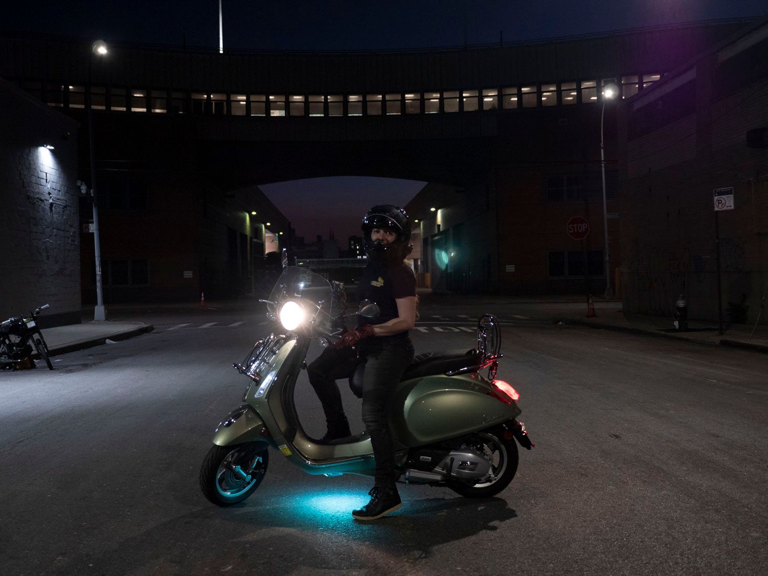 How to Install LEDs Under a Scooter (with Bluetooth) : 5 Steps (with ...