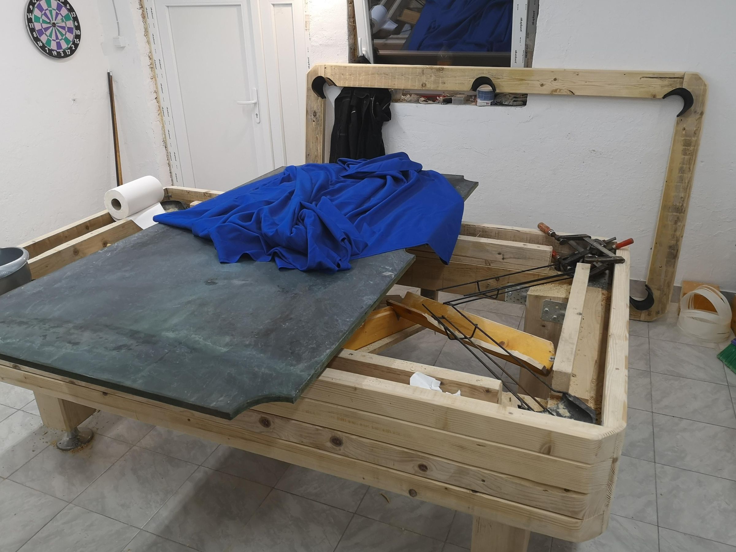 7 Foot Pool Table Restauration : 14 Steps (with Pictures) - Instructables