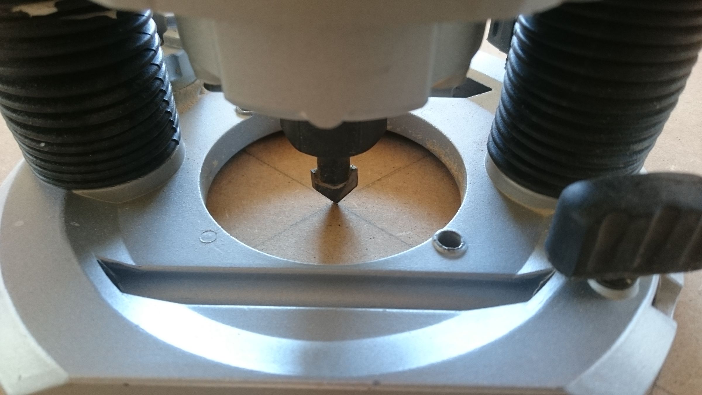 Simple Pop Out Router Table : 3 Steps (with Pictures) - Instructables