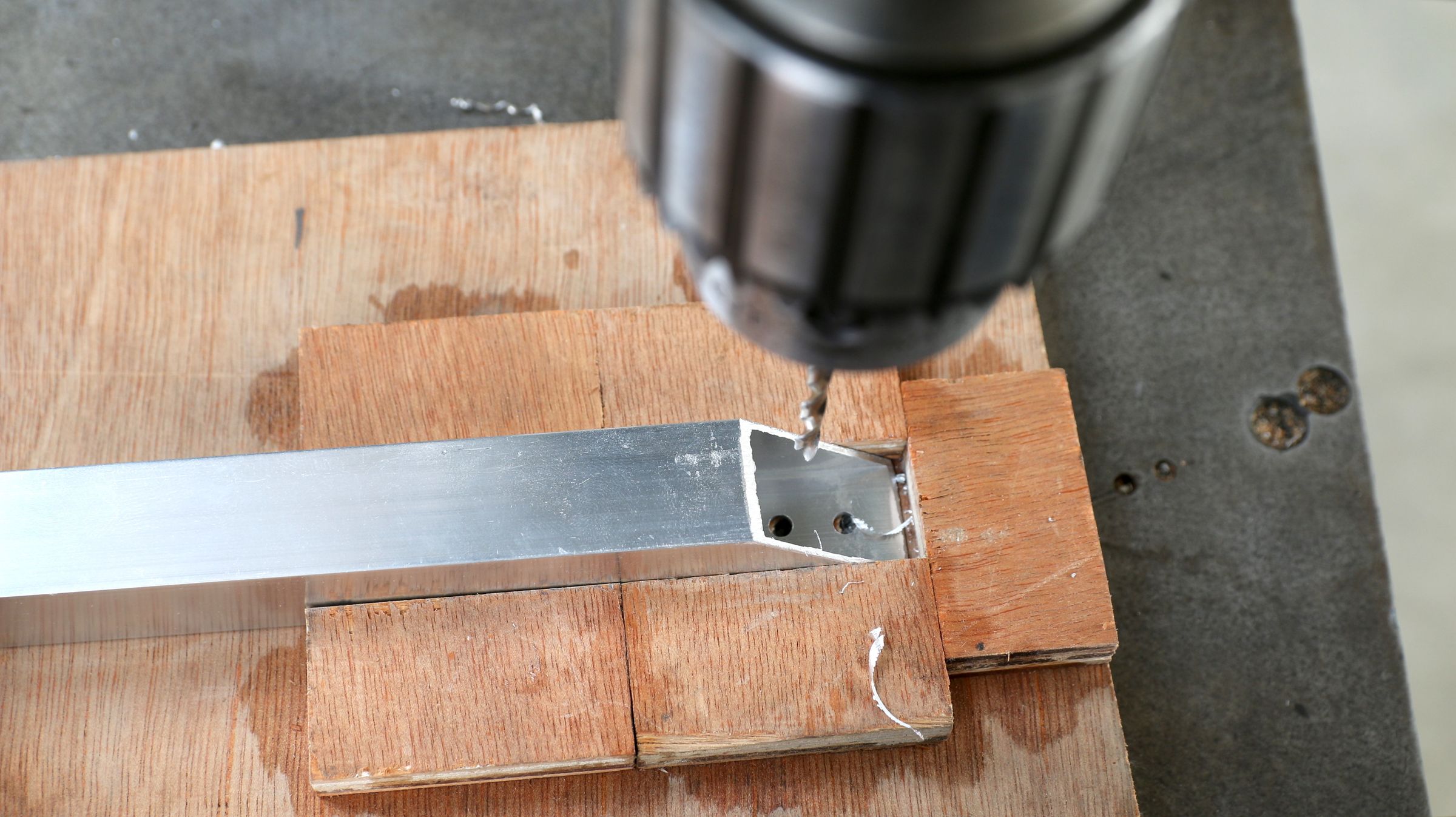 Manual Milling Machine/Surface Planner : 10 Steps (with Pictures ...