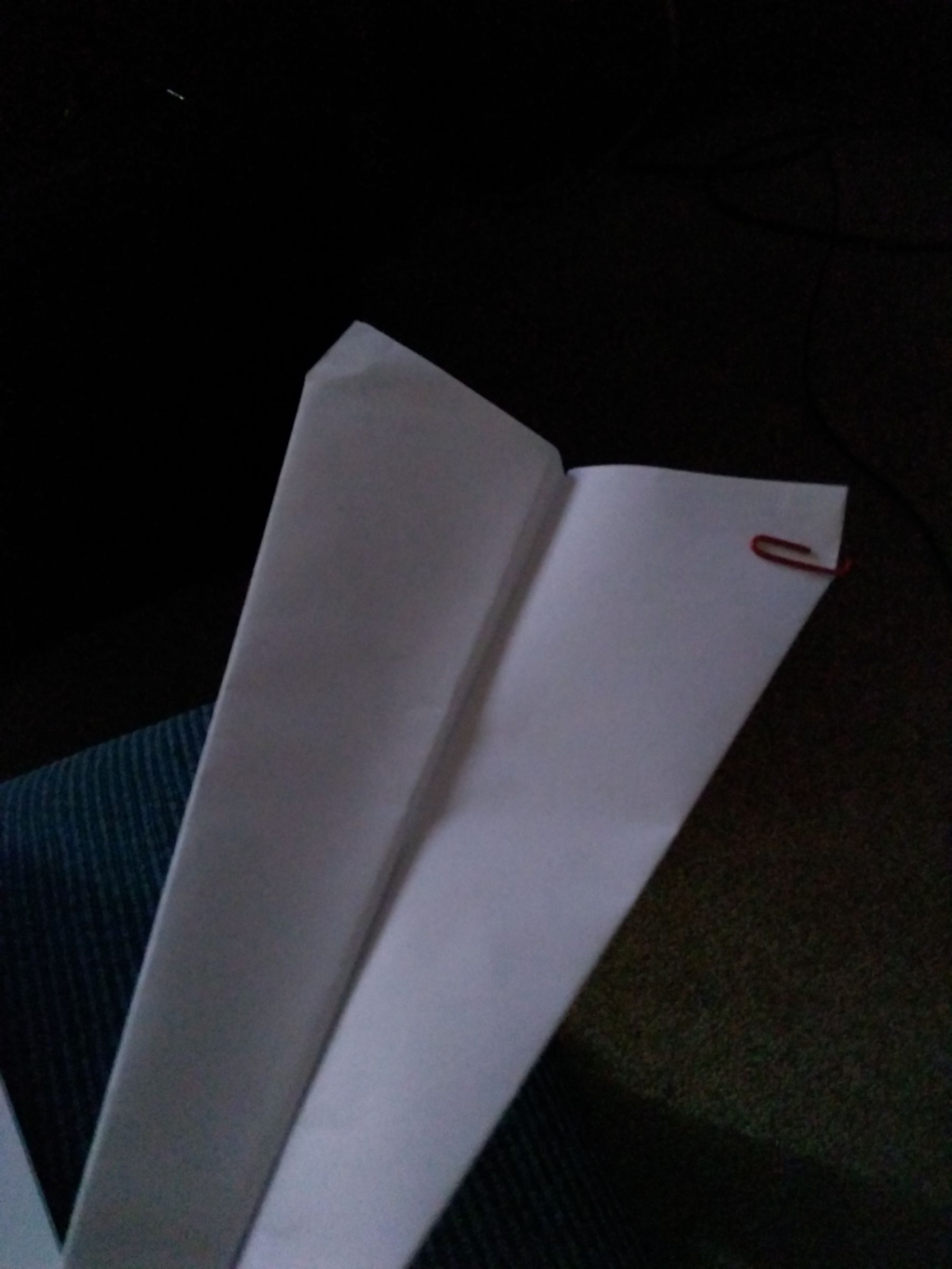Paper Airplane Barrel Roll : 8 Steps - Instructables