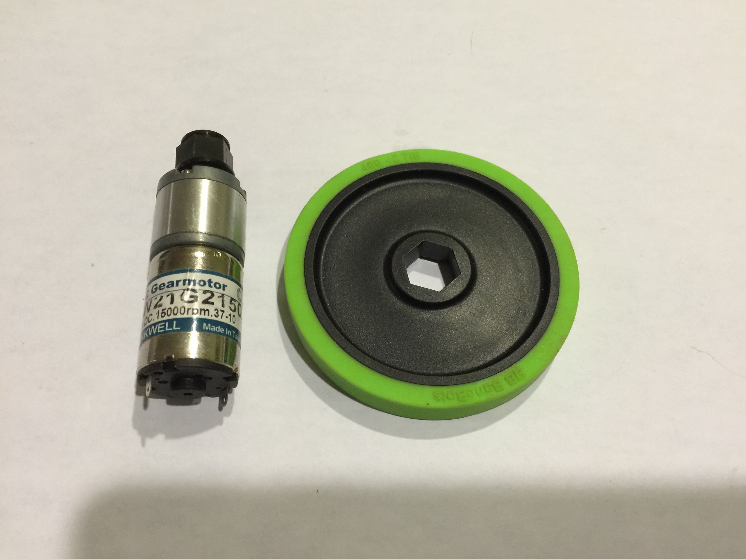 Simple RC Wedge Robot : 8 Steps (with Pictures) - Instructables