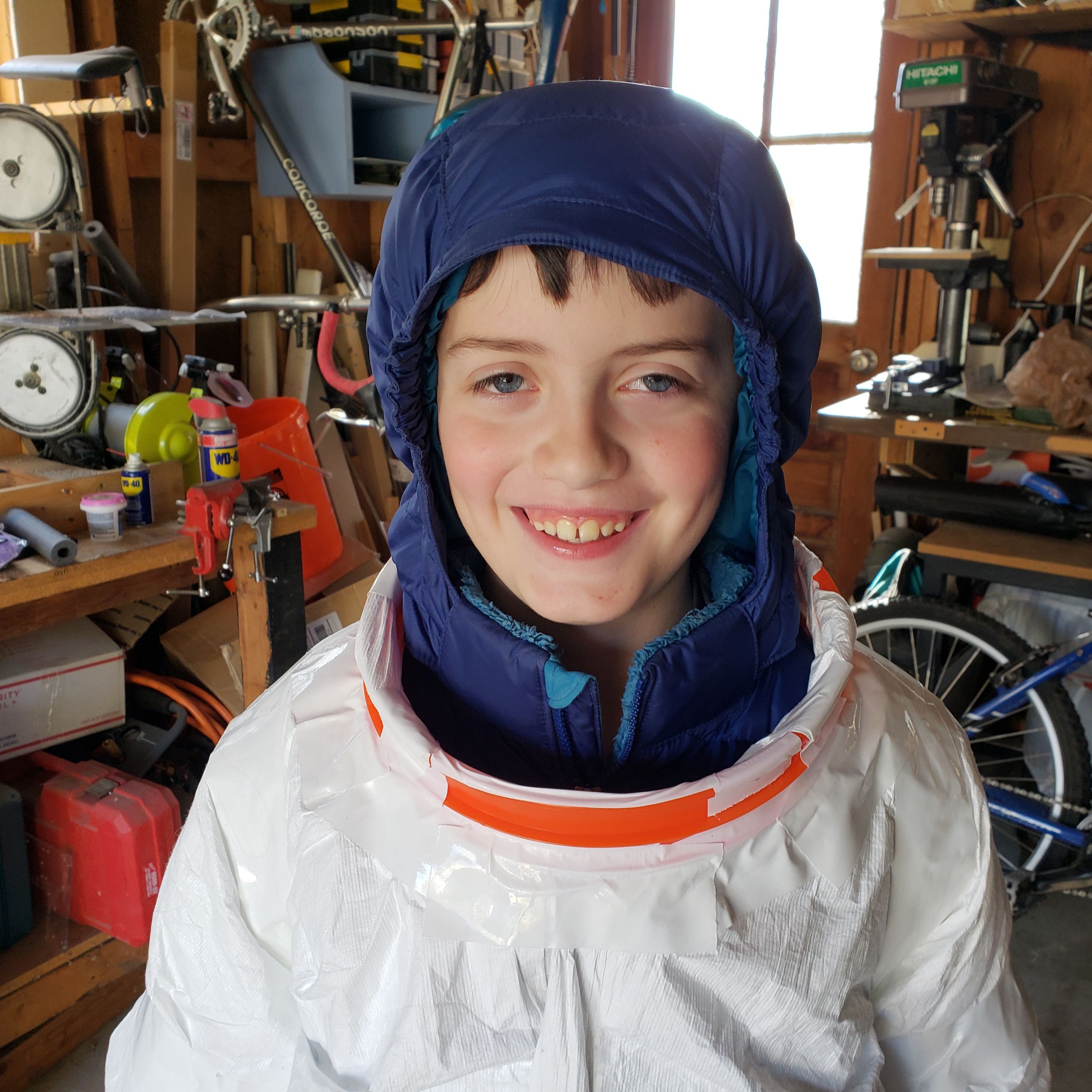 Super Easy Kids Astronaut Costume : 6 Steps (with Pictures) - Instructables