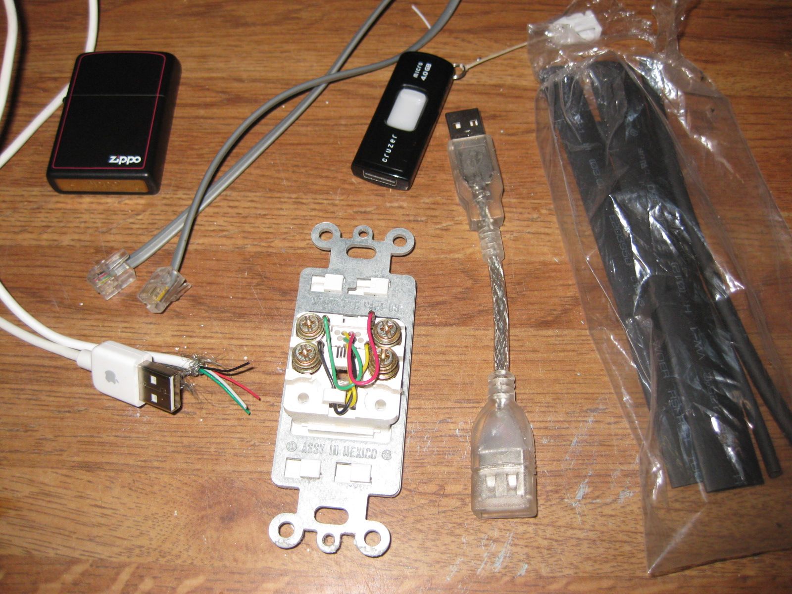 Hidden USB Storage : 5 Steps (with Pictures) - Instructables