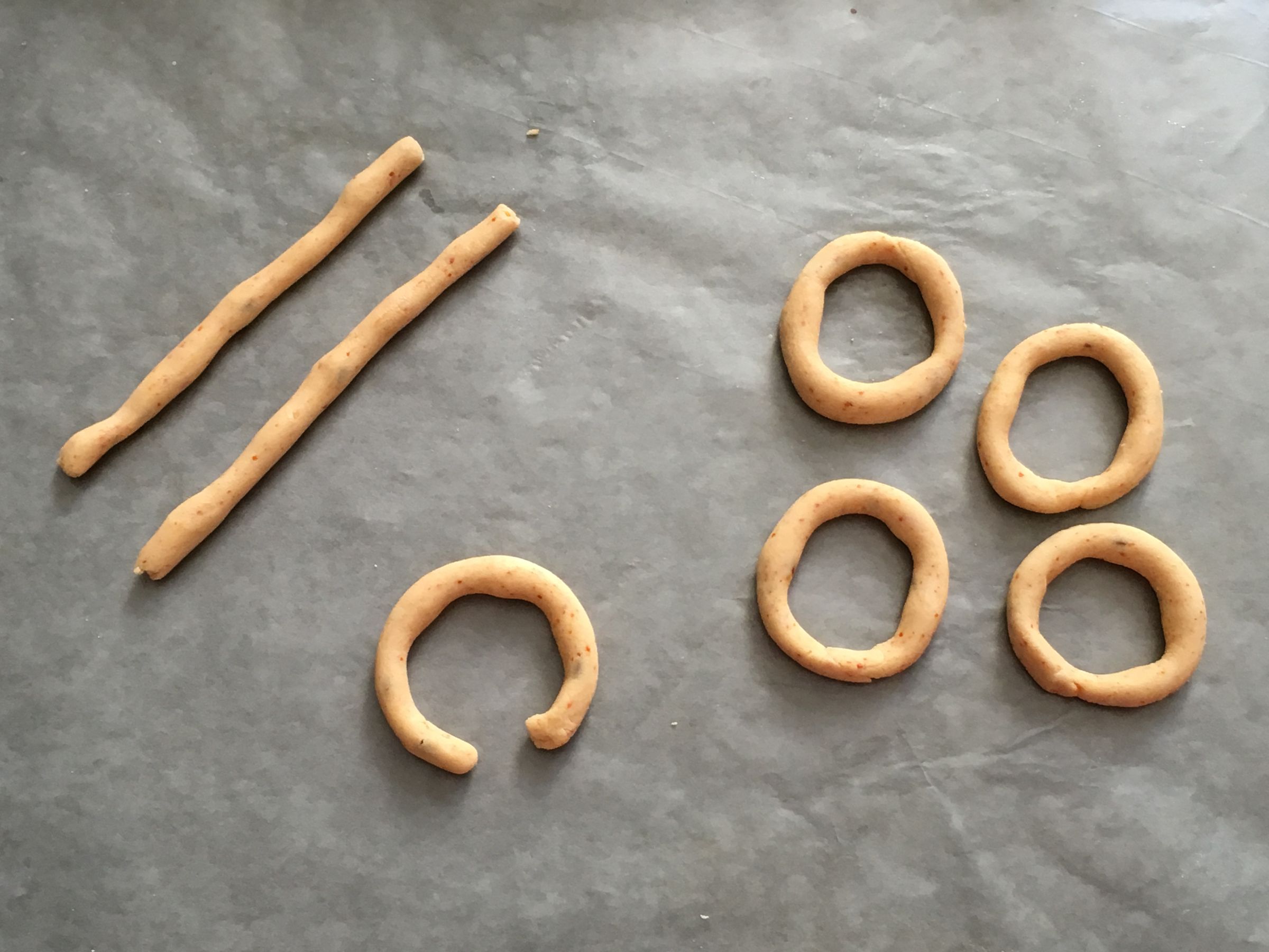 Ring Murukku (Fried Rice Flour Rings) : 4 Steps (with Pictures ...